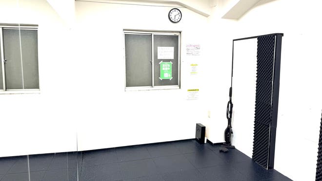 ✨✨✨日本橋駅20秒✨✨✨格安で踊れる小型スタジオ✨✨【スピーカーありません】の写真2