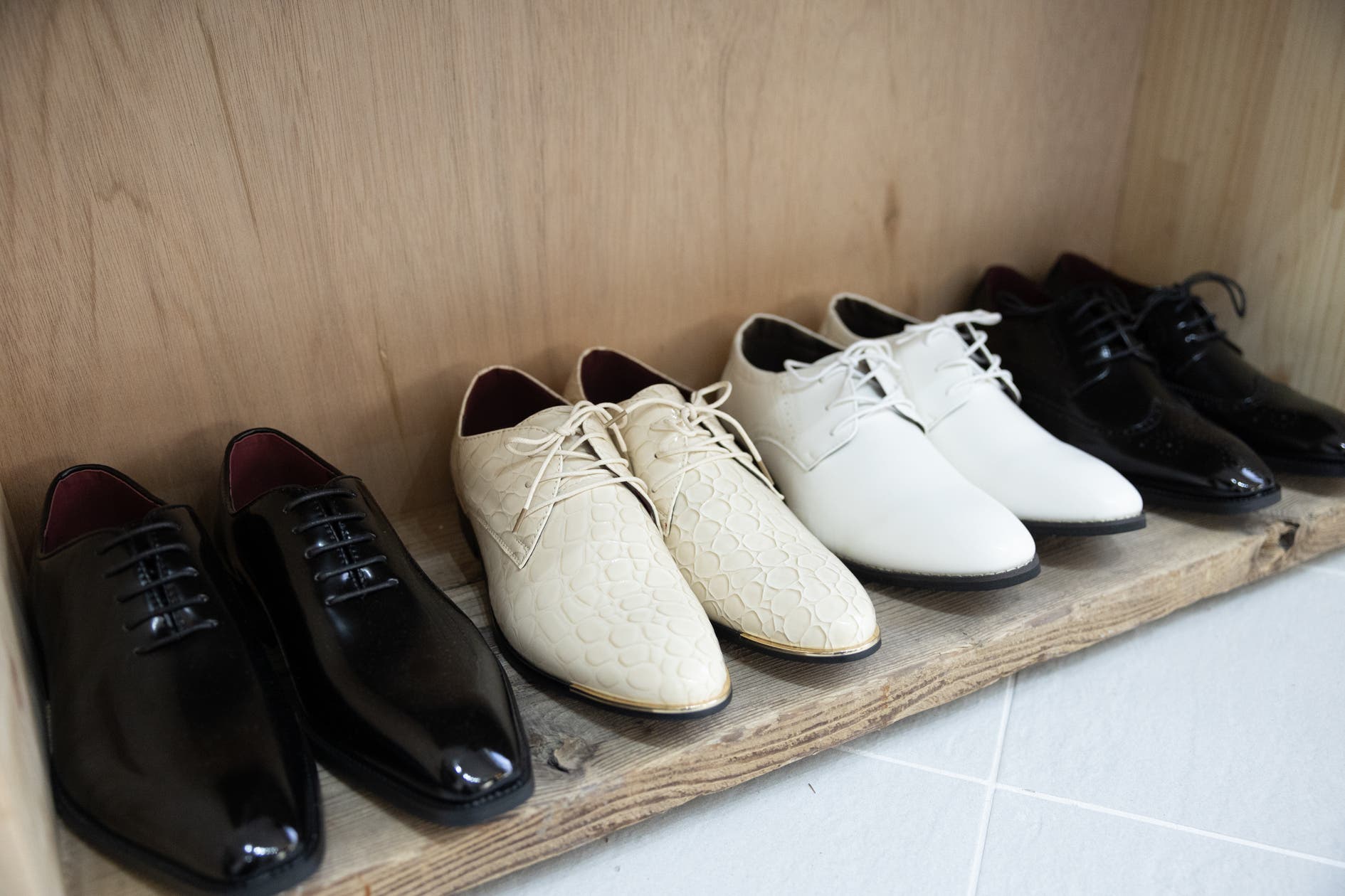 【OPEN記念割引価格】ウェディングドレス60着【無料で】着放題の花とクロスに囲まれたデザイナーズ撮影スタジオの写真11