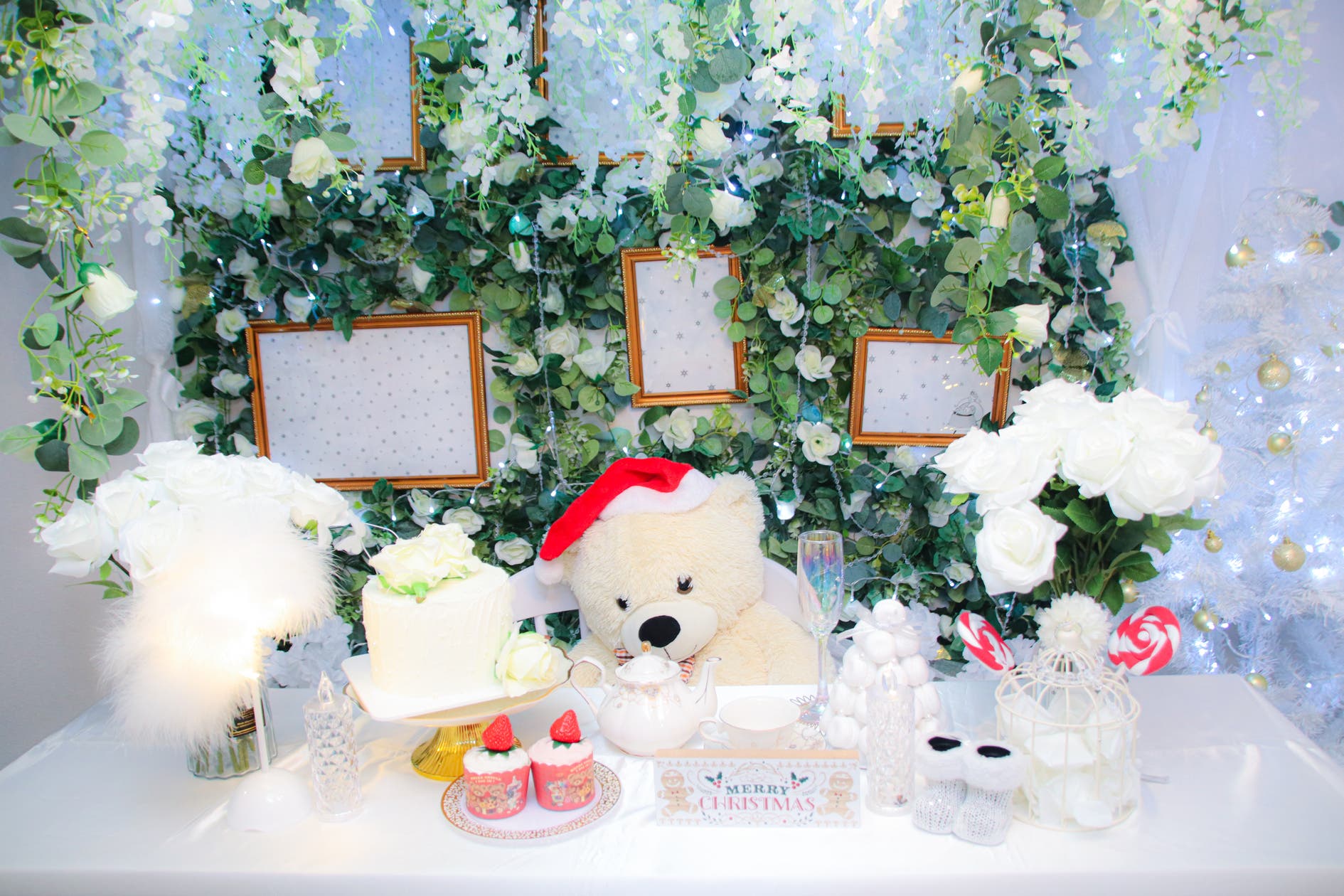 要町駅徒歩4分の可愛いレンタルスペース♡ホワイトクリスマスルーム🎄ポートレート撮影🤍コスプレ🤍推し活🤍女子会の写真3