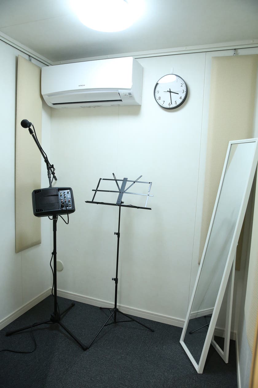 四谷三丁目駅徒歩１分🚃アビテックス🎼40Dr、ハイタイプ防音室 Cスタジオ　アンプ付スピーカー🔈マイク🎤1セット無料💕の写真7