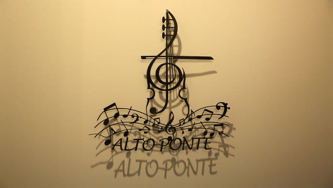 四谷三丁目駅徒歩1分🚃アビテックス🎼40Dr、ハイタイプ防音室 Cスタジオ アンプ付スピーカー🔈マイク🎤1セット無料💕の写真16