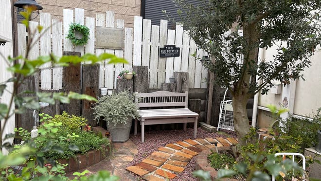 アンティーク家具と手作り感のある可愛い内装のスタジオです◆記念日撮影◆ポートレート◆キッチン付◆幅広い用途で撮影可◆駐車2台可◆の写真25