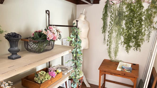 アンティーク家具と手作り感のある可愛い内装のスタジオです◆記念日撮影◆ポートレート◆キッチン付◆幅広い用途で撮影可◆駐車2台可◆の写真7