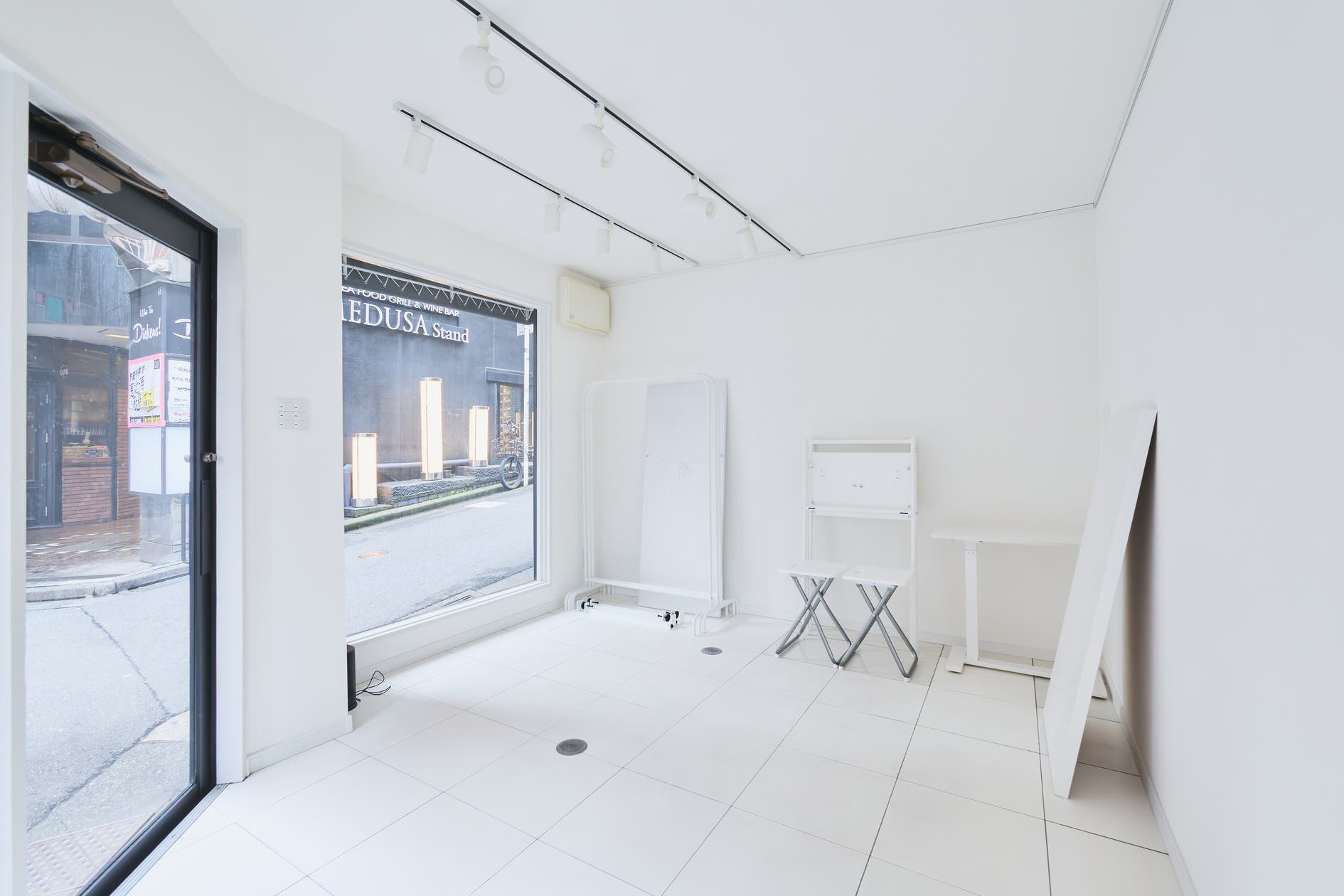 【ニューオープン】【恵比駅から徒歩３分 / 角地 /大きな窓】通りから一目でわかるマルチギャラリーの写真3