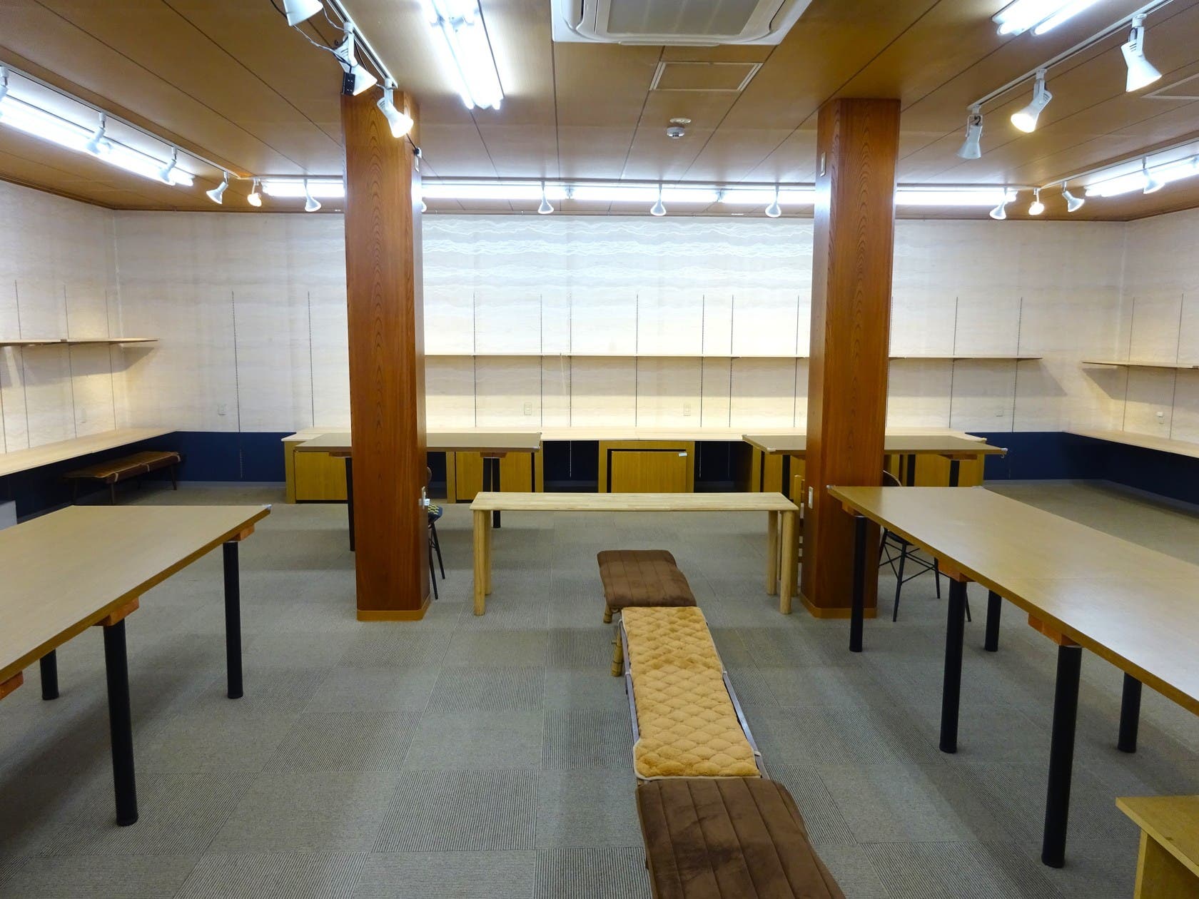 広電宇品四丁目駅から徒歩７分、駐車場７台分有ります！の写真4