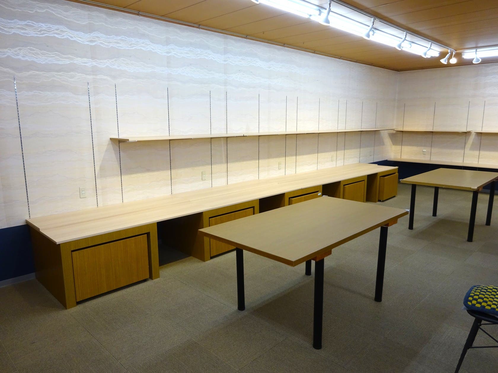 広電宇品四丁目駅から徒歩７分、駐車場７台分有ります！の写真5