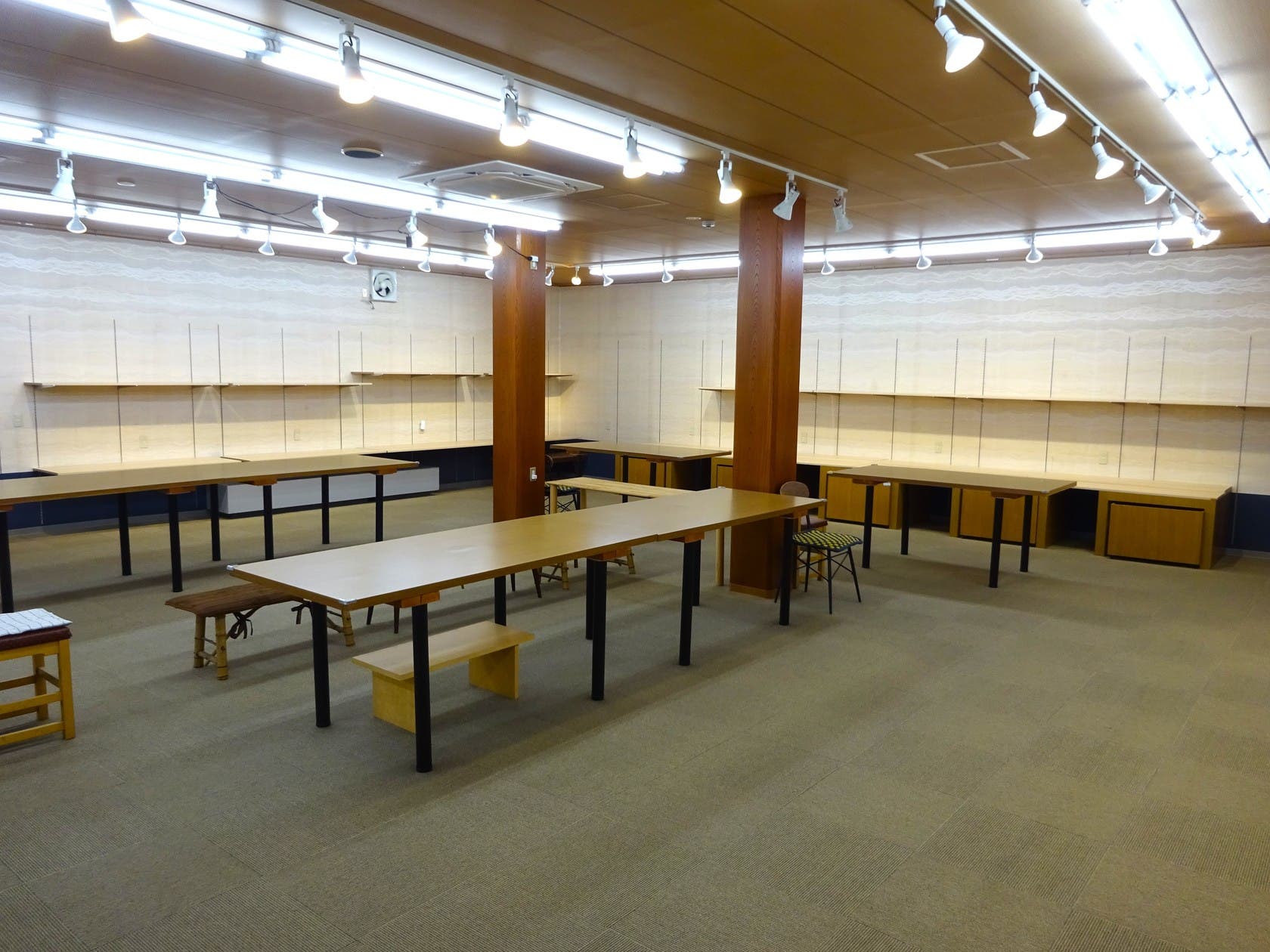 広電宇品四丁目駅から徒歩７分、駐車場７台分有ります！の写真8