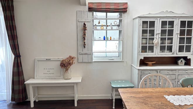 アンティーク家具と手作り感のある可愛い内装のスタジオです◆記念日撮影◆ポートレート◆キッチン付◆幅広い用途で撮影可◆駐車2台可◆の写真9