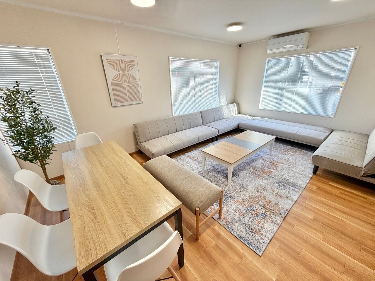 【無料駐車場あり】最大15名様✨誕生会/歓送迎会/デート/女子会/撮影/同窓会に🎉地域最大！24時間営業📣の写真4