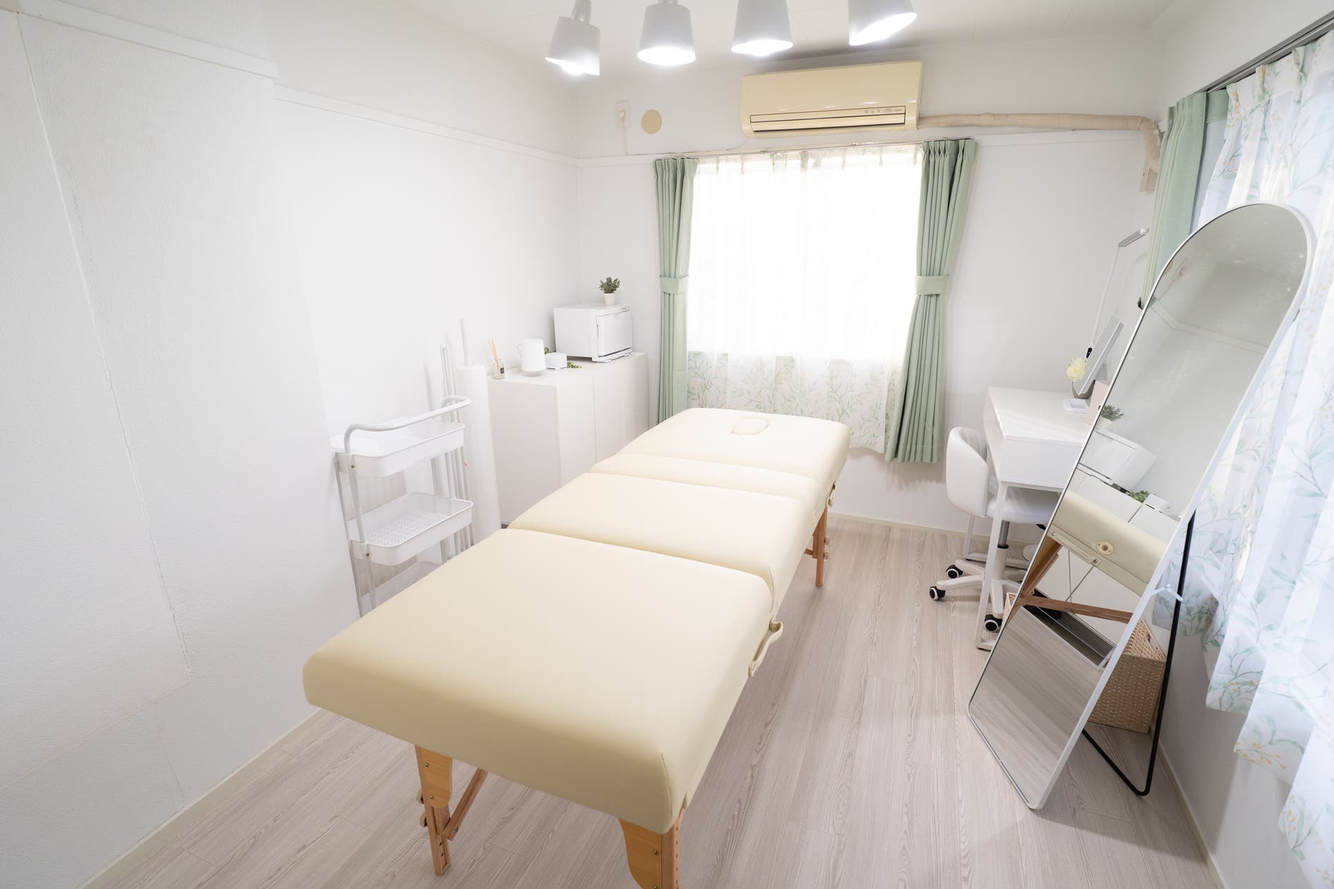 【✨11月NEW✨】下北沢駅すぐ🌱　完全個室レンタルサロン ｜エステ・整体にの写真3