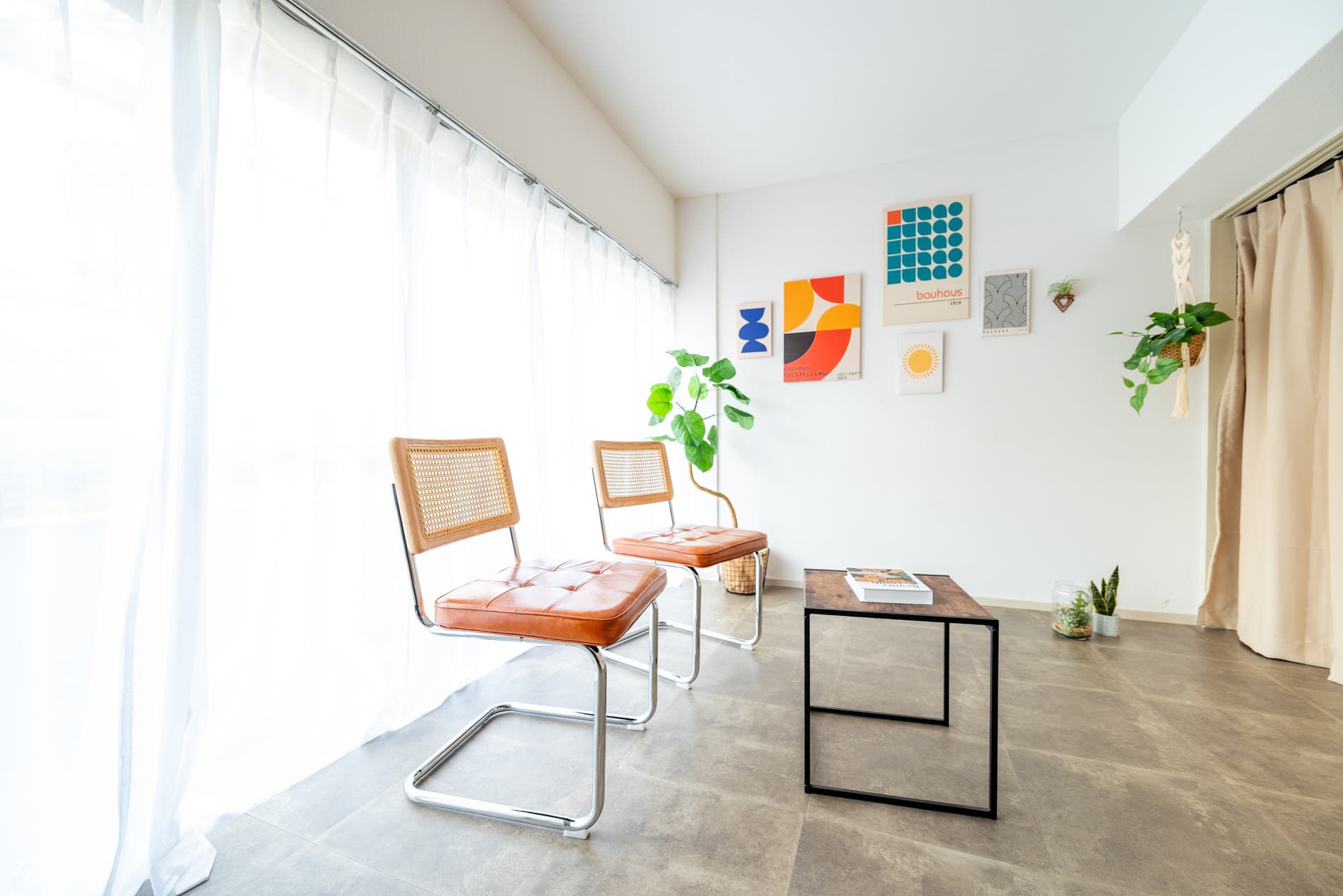 🆕OPEN 20%OFF📣新大久保駅4分｜レトロでポップなデザインハウス｜自然光×リビングダイニング｜ポートレートの写真9