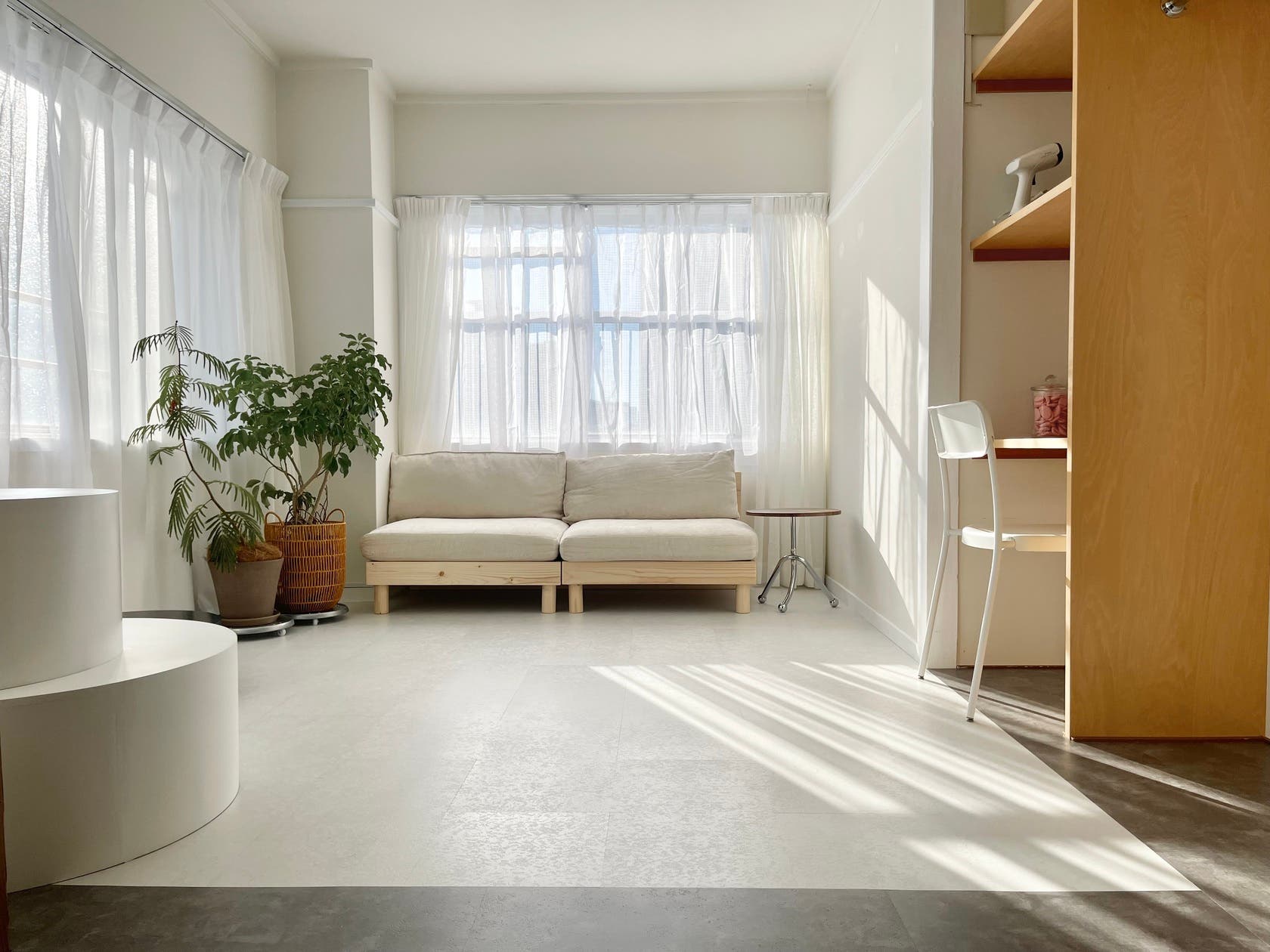 【NEW】🔰初回割あり　水道橋1分　自然光撮影スタジオ｜ポートレート＆商品撮影×和室×キッチン×300種の小物使い放題の写真2