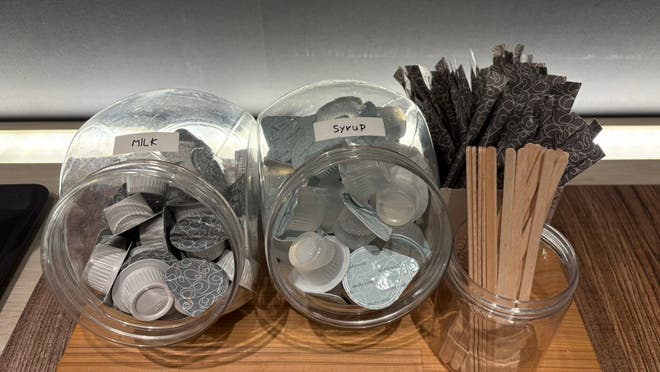 【ブース席】吉祥寺駅徒歩1分!受付スタッフ常駐で安心サポート◎/Wi-Fi/充電器/集中したい作業に最適!/フリードリンクの写真26