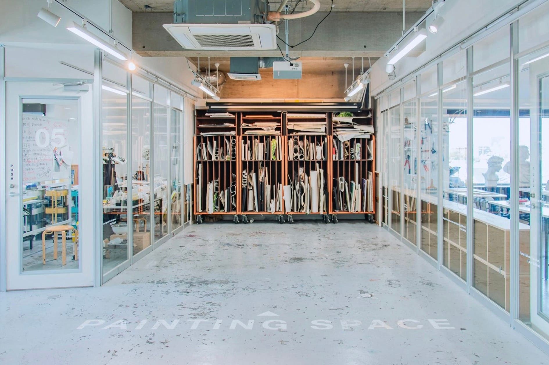 高田馬場駅徒歩7分のアートスクールスタジオの写真2