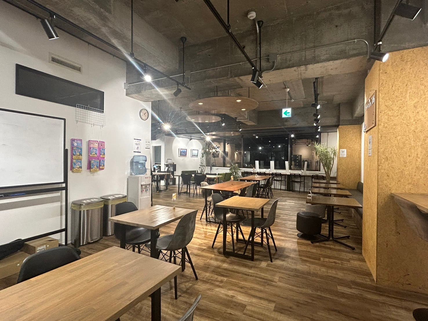 金山駅前（徒歩1分）の集中できるコワーキングスペースの写真6