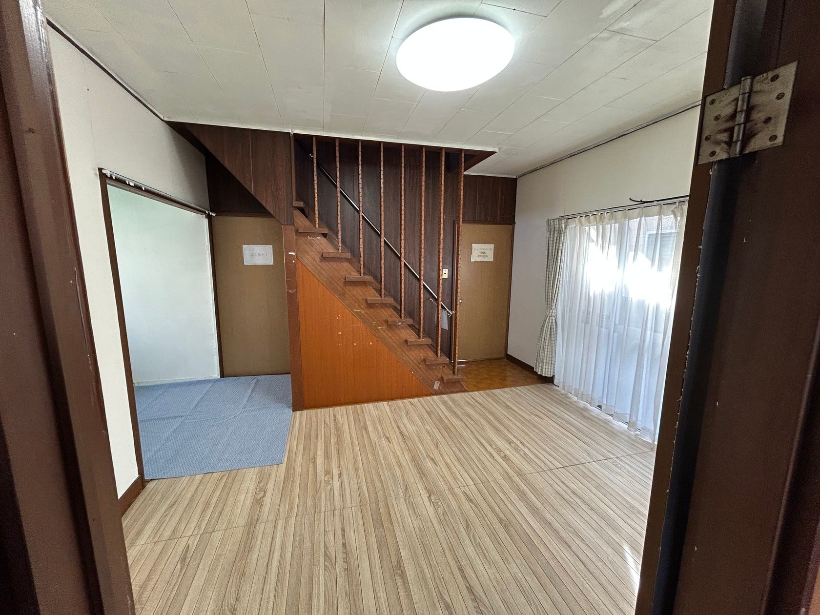 【甲府駅28分、緑ヶ丘スポーツ公園・甲府病院近く｜軽1台駐車可｜Wi-Fi有り｜4名会議】の写真5