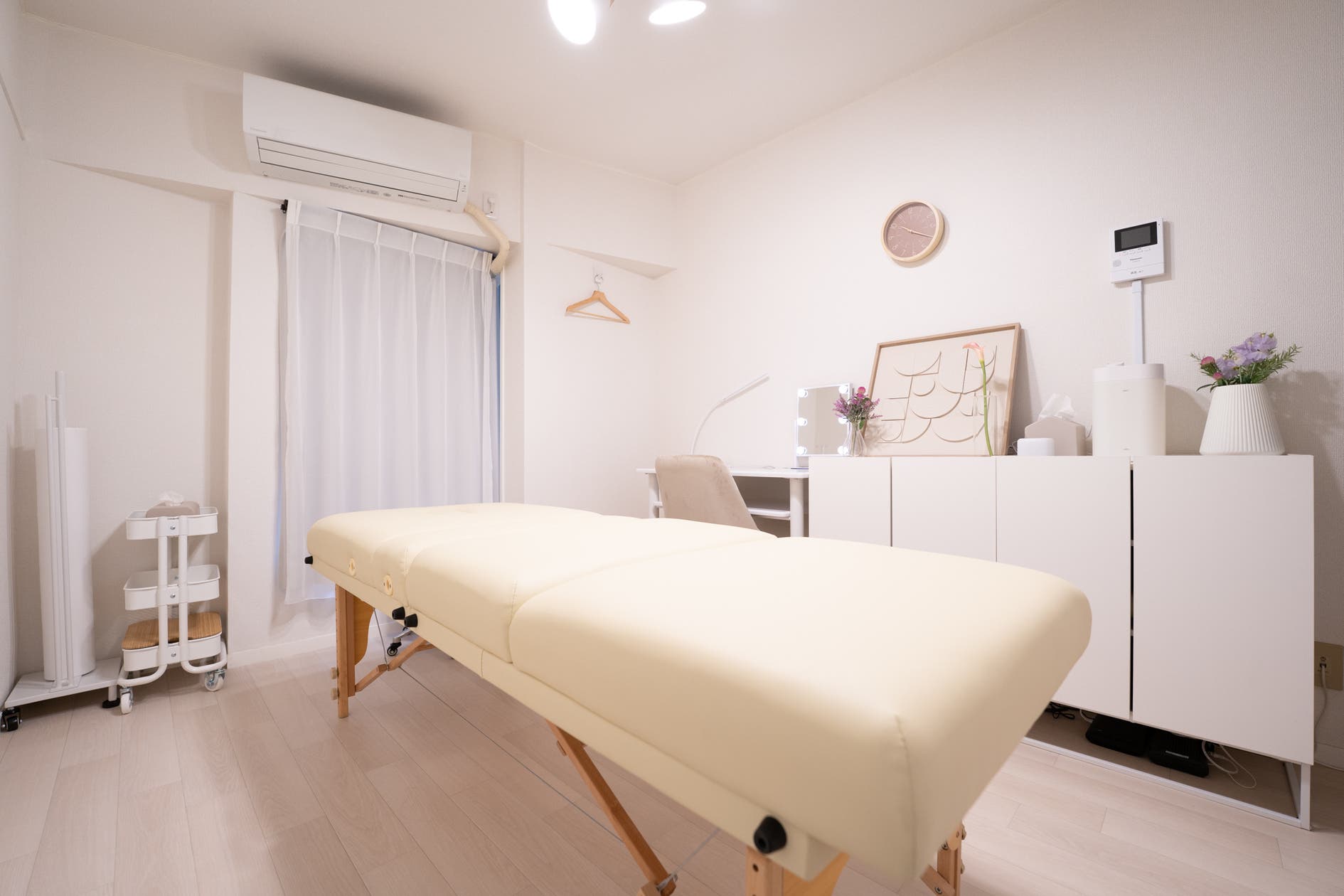 【✨OPEN PRICE✨】＼立川から一駅／国立駅4分完全個室🌱やさしい色合いのお花が彩るナチュラルな多目的サロン💐の写真13