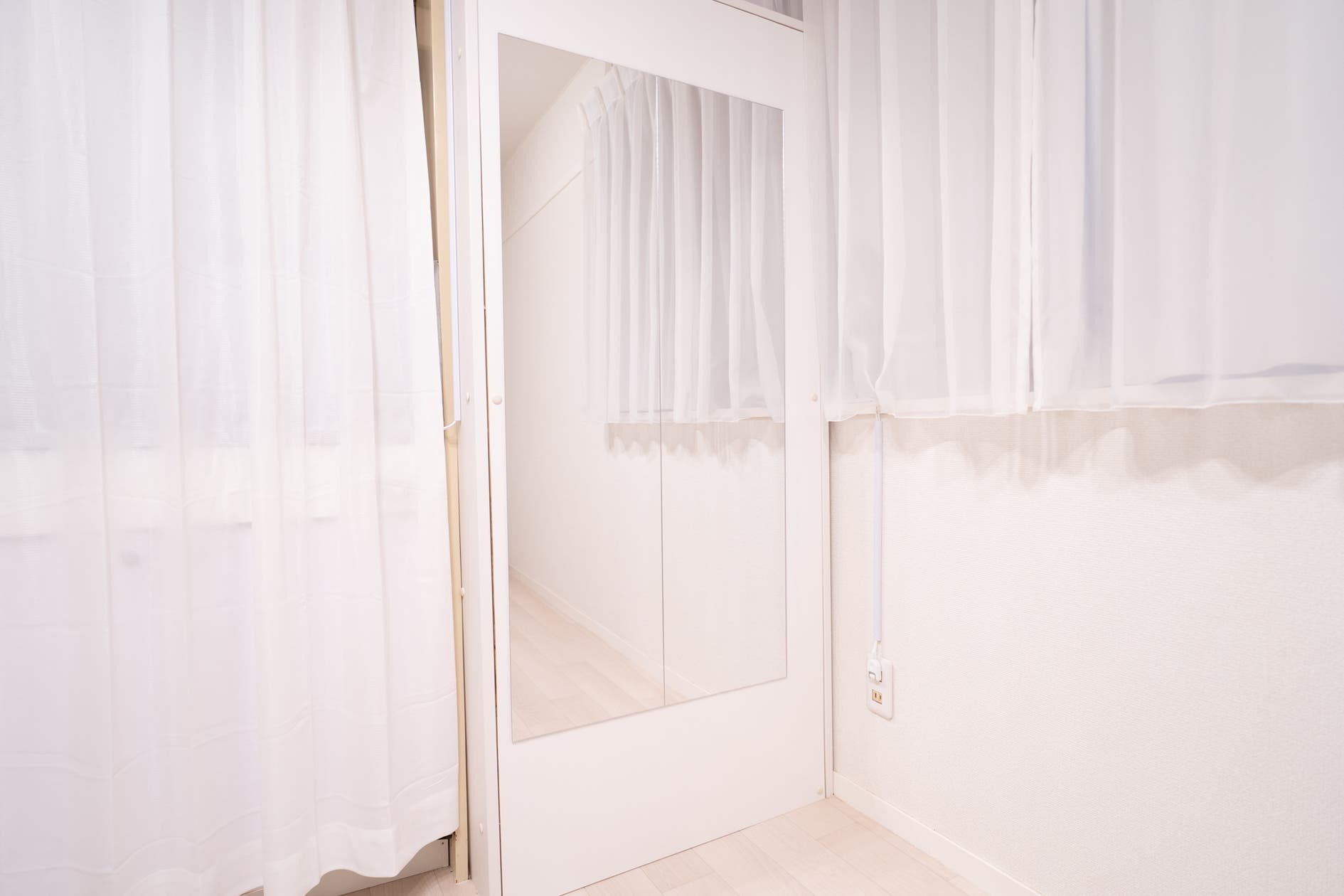 【✨OPEN PRICE✨】＼立川から一駅／国立駅4分完全個室🌱やさしい色合いのお花が彩るナチュラルな多目的サロン💐の写真15