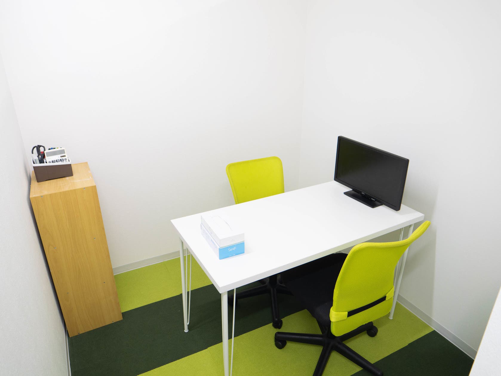 駅チカ・ちょうどいい会議室・テレワークスペースの写真1