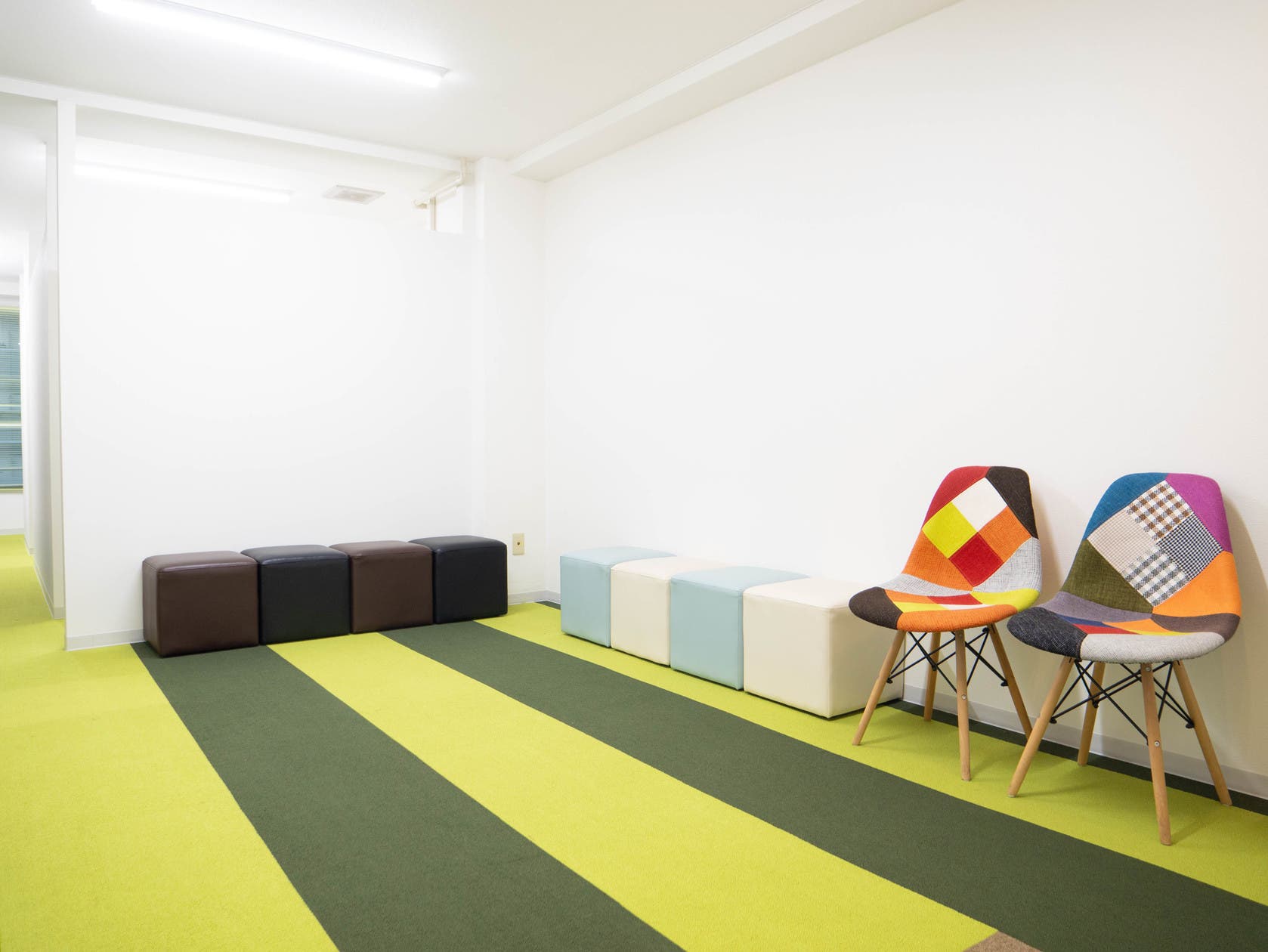 駅チカ・ちょうどいい会議室・テレワークスペースの写真3