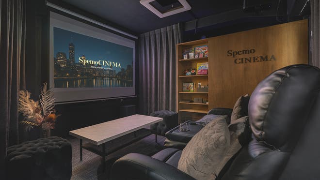 スペモシネマ🎬クリスマス🎄映画鑑賞🎥プロジェクター🎥デート💓486_SpemoCINEMA秋葉原Theater1の写真1