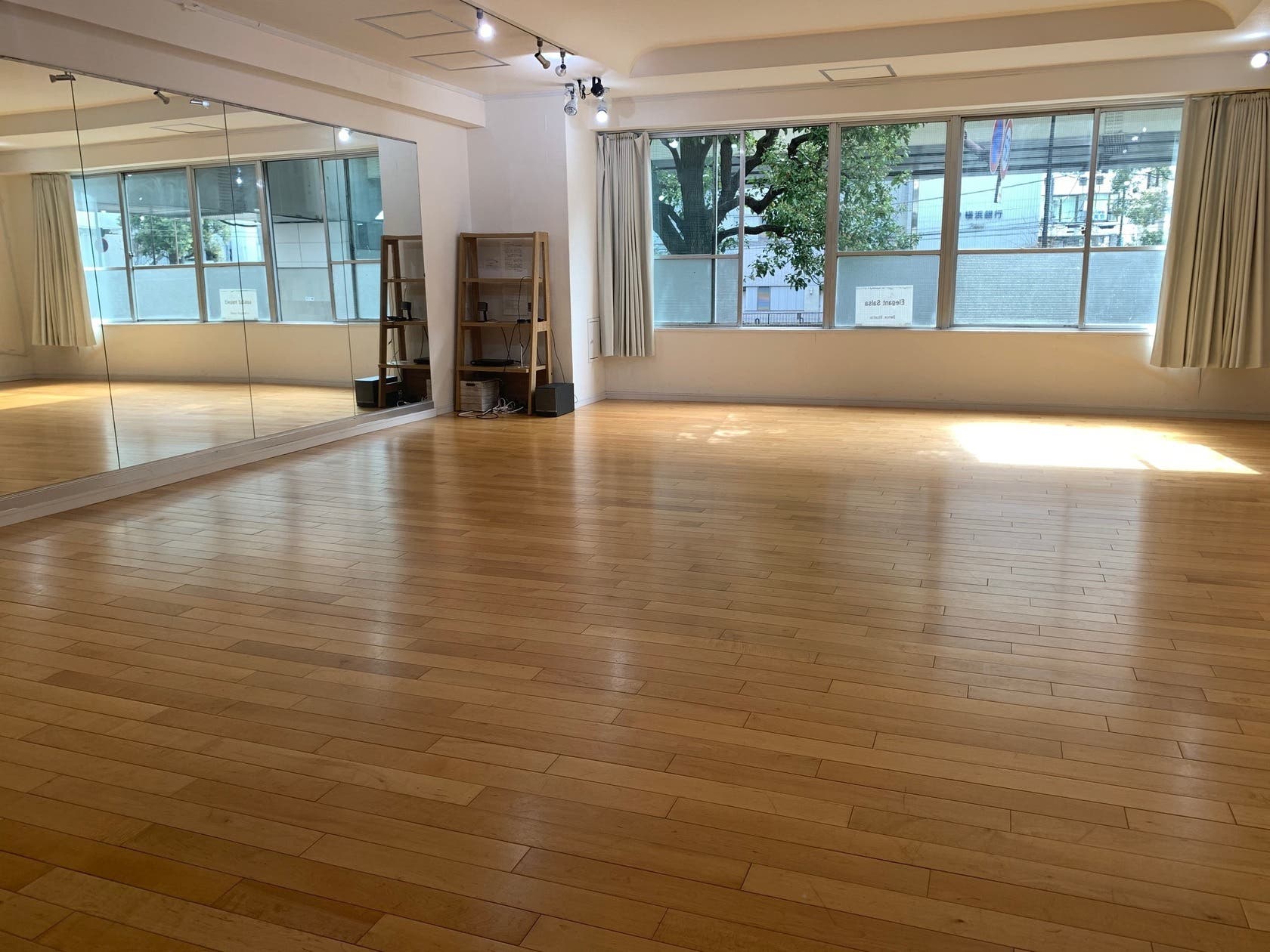 石川町駅から徒歩４分。元町中華街駅から９分の写真1