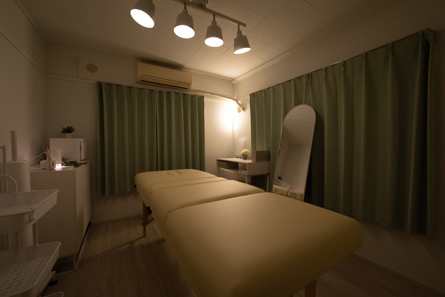 【✨11月NEW✨】下北沢駅すぐ🌱　完全個室レンタルサロン ｜エステ・整体にの写真2