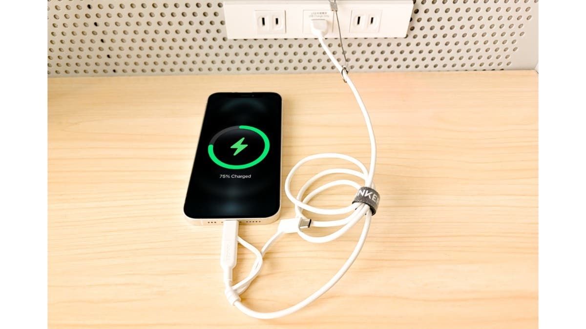 【上野駅徒歩1分｜24時間営業｜4Sブース】高速Wi-Fi／31.5型モニター／充電／web商談・面接・MTG・テレワーク等の写真10