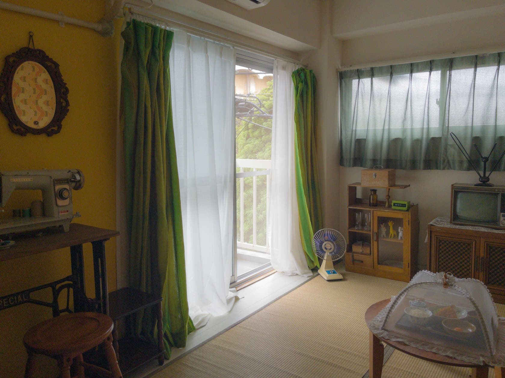 白樺舎  #昭和 #団地 #暮らし #朝ドラ #ペット可 #レトロ #コスプレ #こたつ #年越し #新年 #カレンダー撮影の写真13