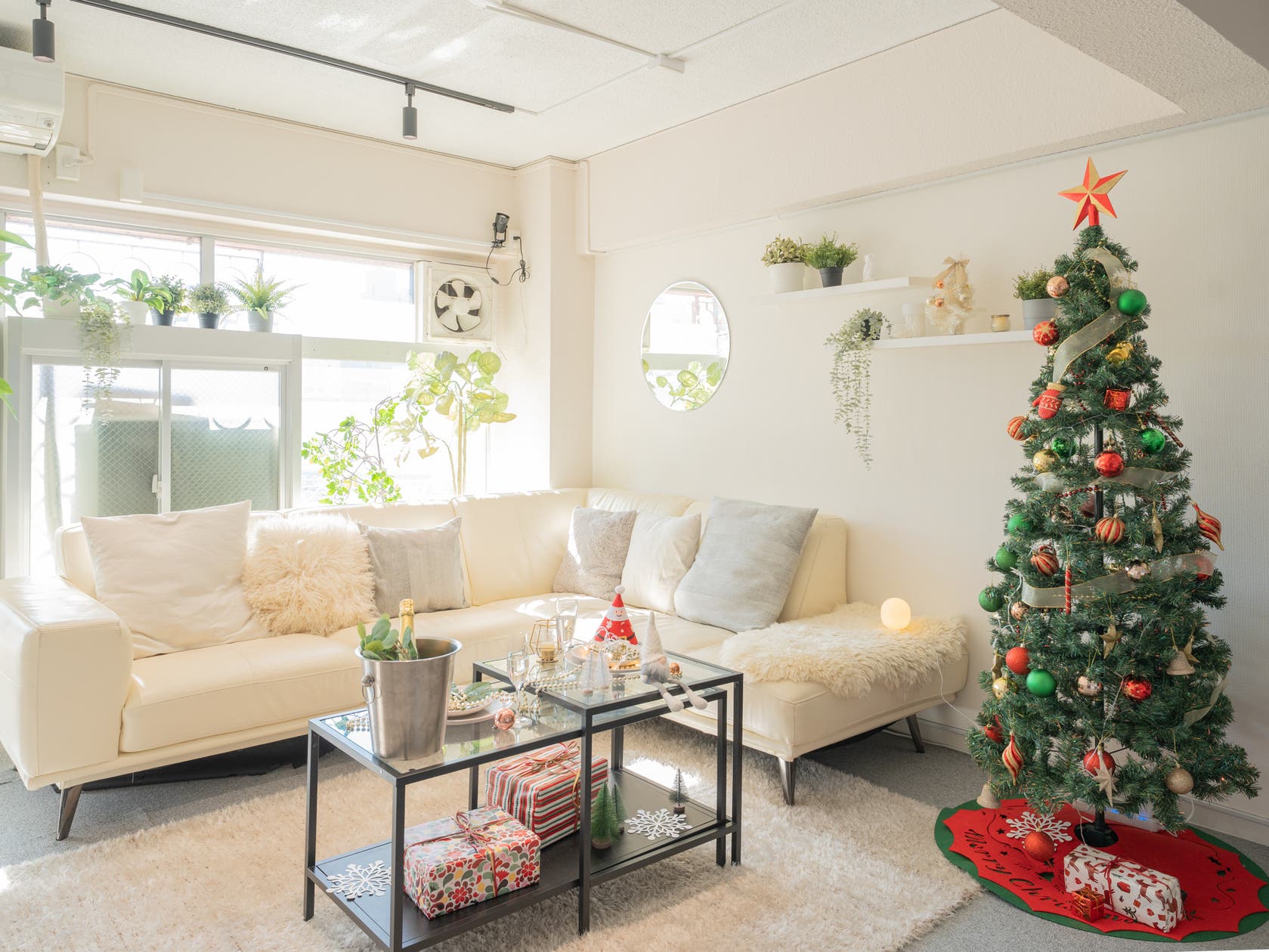 🌱《最大30名》名古屋駅4分｜広々26畳｜撮影・配信｜ロケ｜忘年会｜クリスマスパーティー🎄｜Wi-Fi｜24Hの写真3