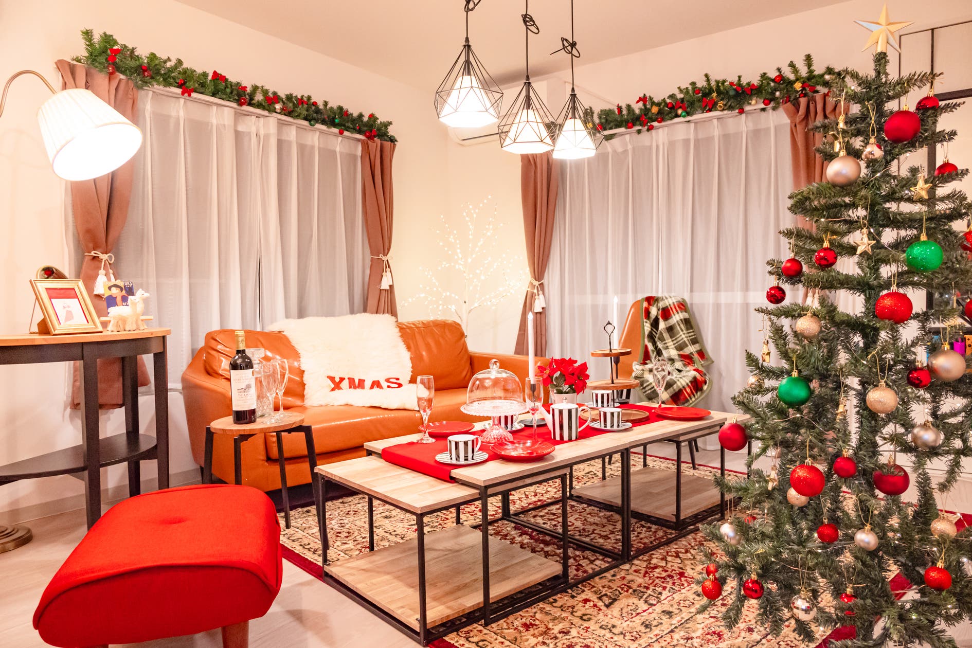 🍾柏駅3分🎅クリスマス装飾中🎄女子会🤍推し活🫶20種ボドゲ＆ゲーム機Sw🎮雑貨充実🪄三面採光撮影◎📸24H🌃の写真1