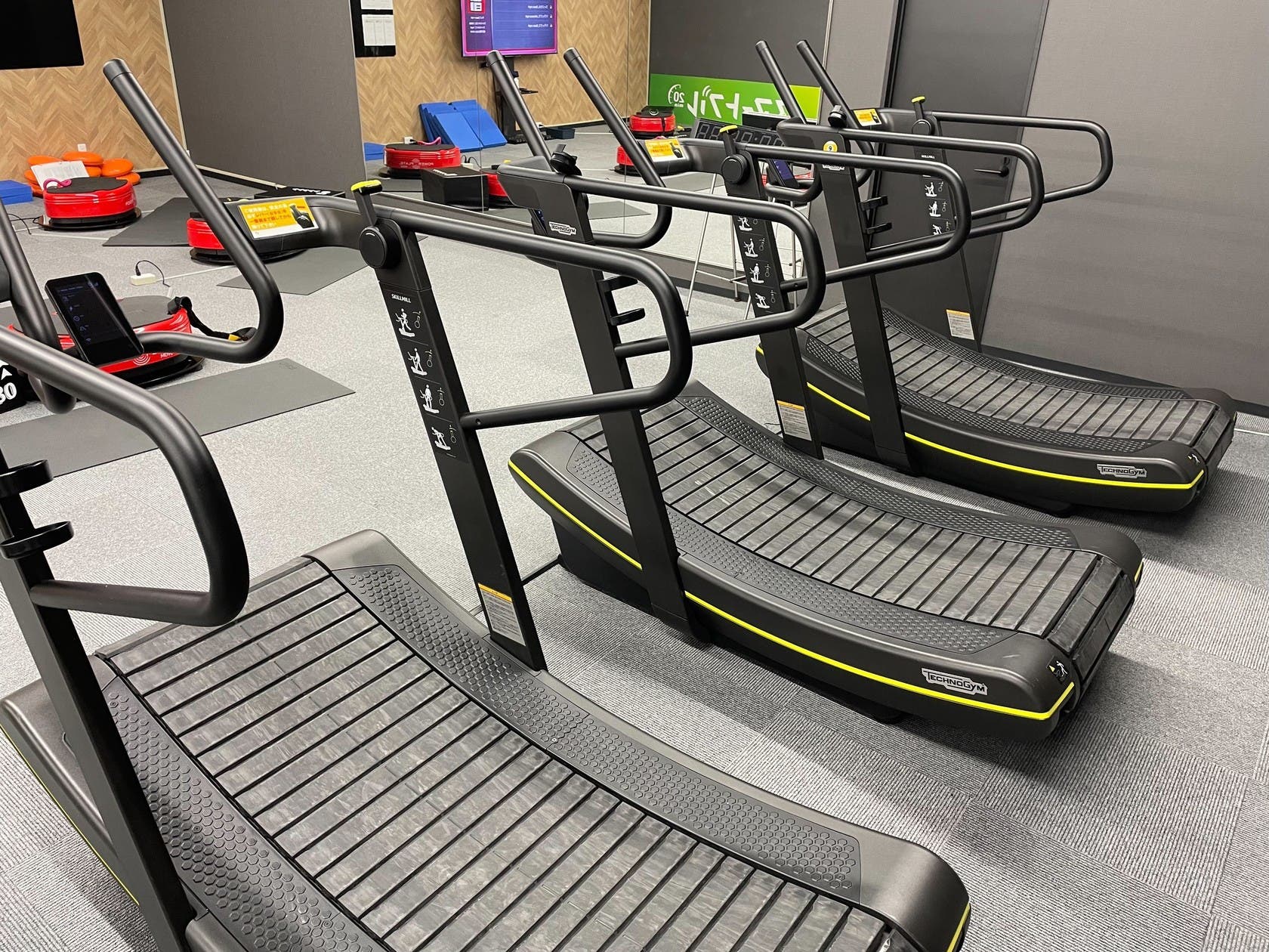 590㎡と県内最大級の広さ！ヨガ、ダンス、サークル、フィットネスジムまで対応のマルチスペース（ウェルベース山形）の写真14