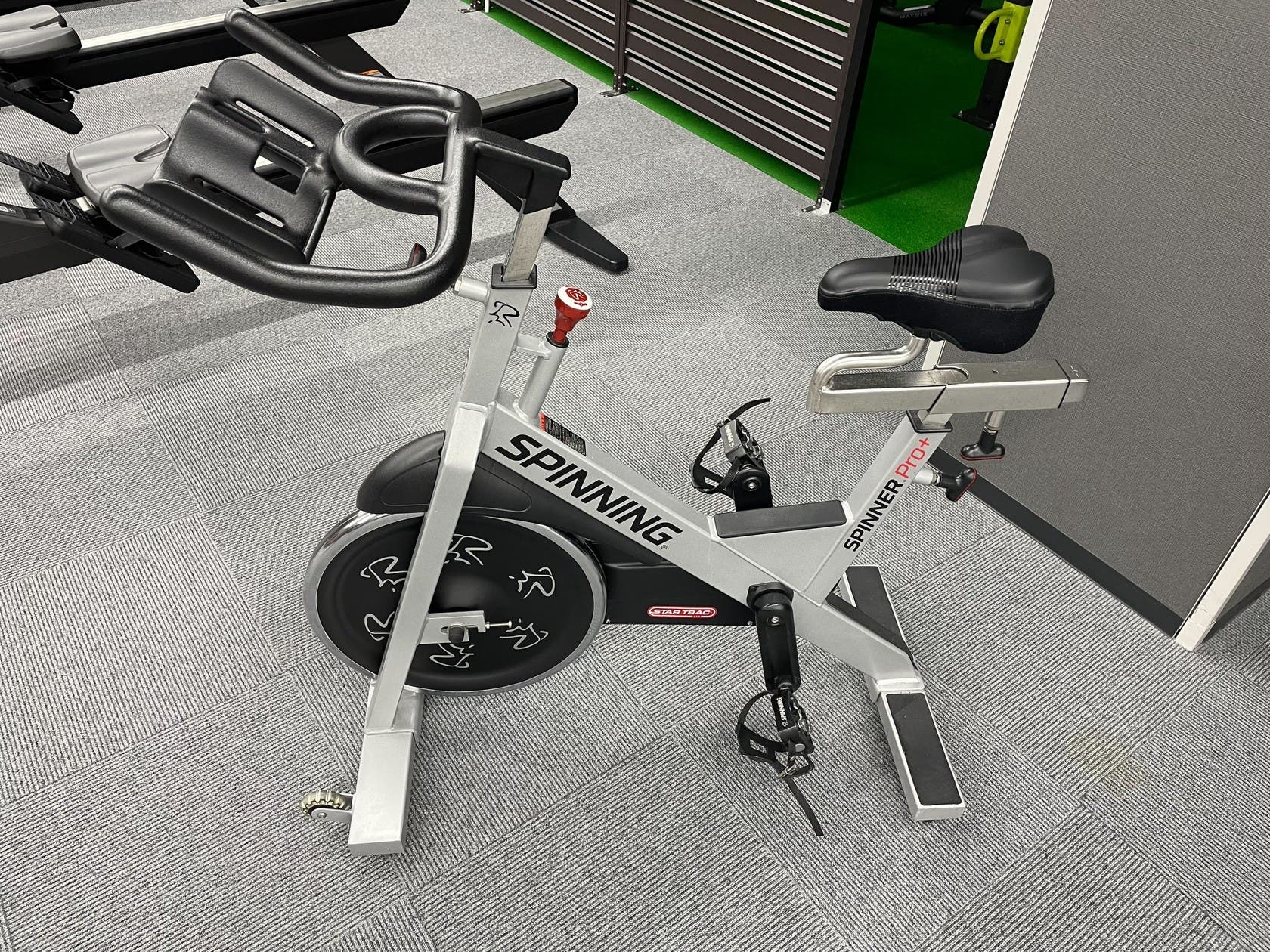 590㎡と県内最大級の広さ！ヨガ、ダンス、サークル、フィットネスジムまで対応のマルチスペース（ウェルベース山形）の写真16