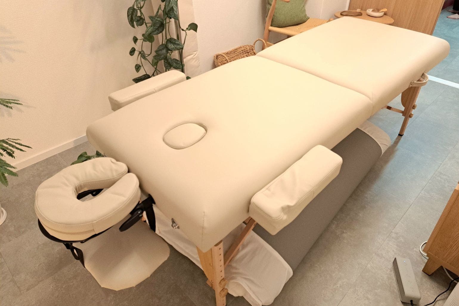 レンタル施術ベッドの画像1