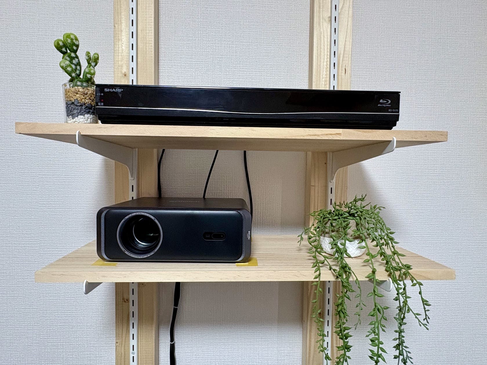 リニューアル✨ラグソファ✖️超大画面プロジェクター🎥冬はこたつでチルしよ？🐣DVD、地デジ視聴🆗ゴミ処理無料🙆‍♀️の写真12