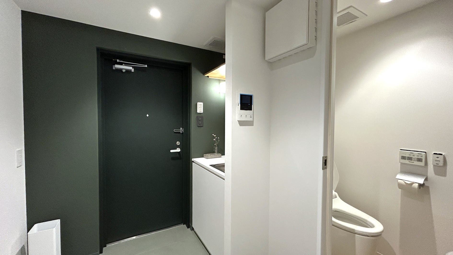 103【代々木駅 5分！便利な駅近♡】無料Wi-Fi♪会議やテレワーク利用に最適な完全個室☆の写真5