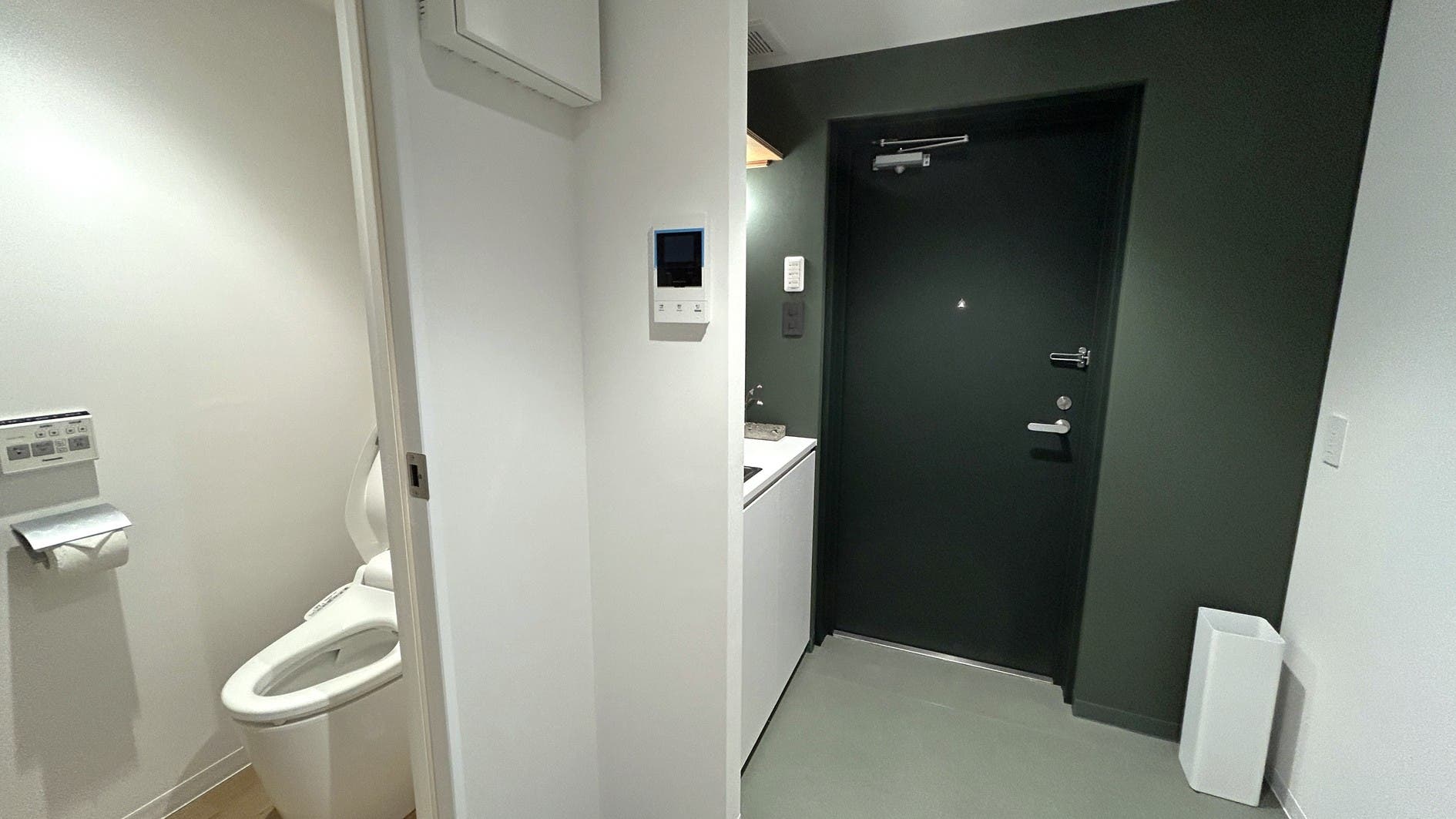 104【代々木駅 5分！便利な駅近♡】無料Wi-Fi♪会議やテレワーク利用に最適な完全個室☆の写真4