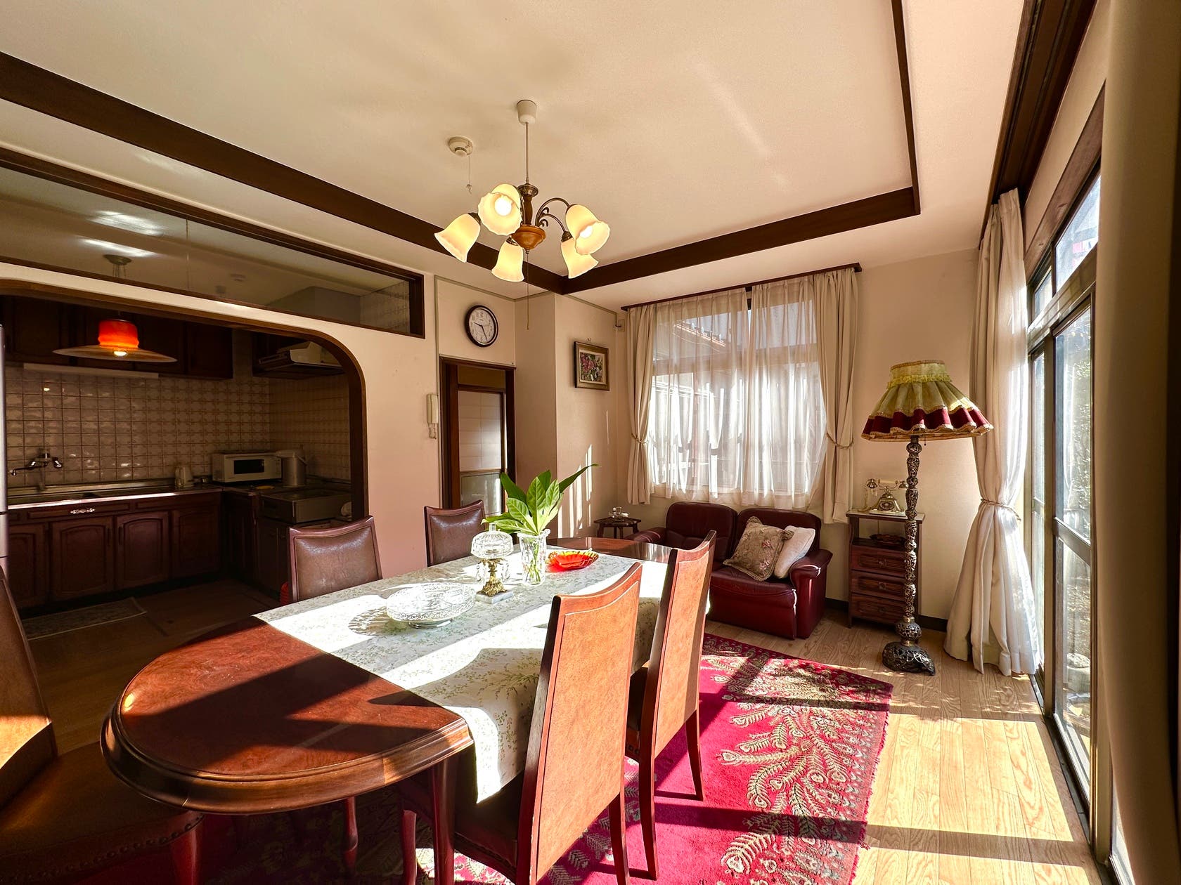 和室・洋室・キッチン・日本庭園！レトロな和洋折衷で部屋数多く撮影向き！の写真5