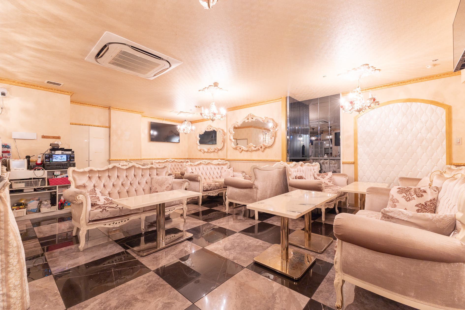 【なんば駅徒歩5分】 パーティースペース‗リリメイド　24時間利用可能⏰バーカウンター付き！🍺【🎄クリスマス＆忘年会🎅】の写真2