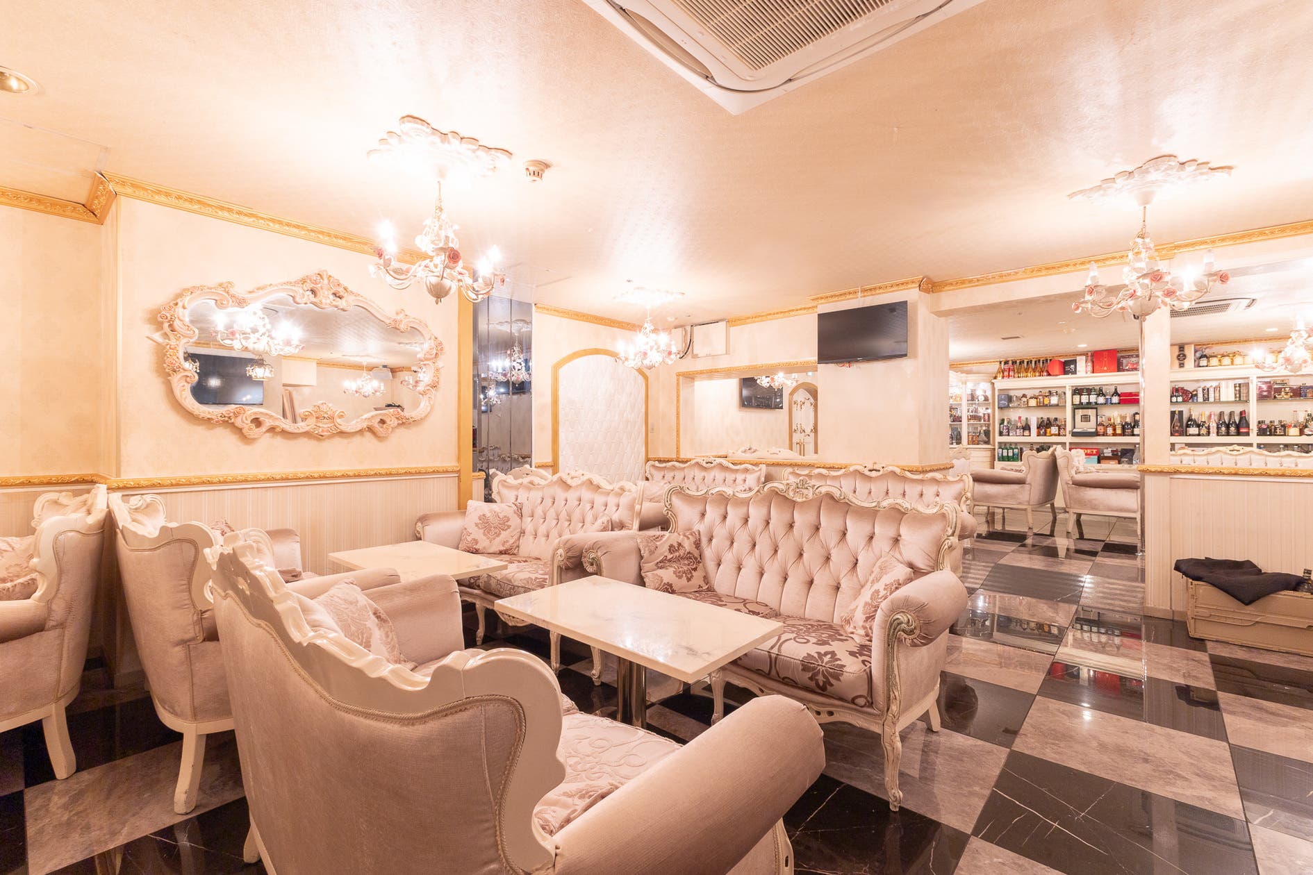 【なんば駅徒歩5分】 パーティースペース‗リリメイド　24時間利用可能⏰バーカウンター付き！🍺【🎄クリスマス＆忘年会🎅】の写真3