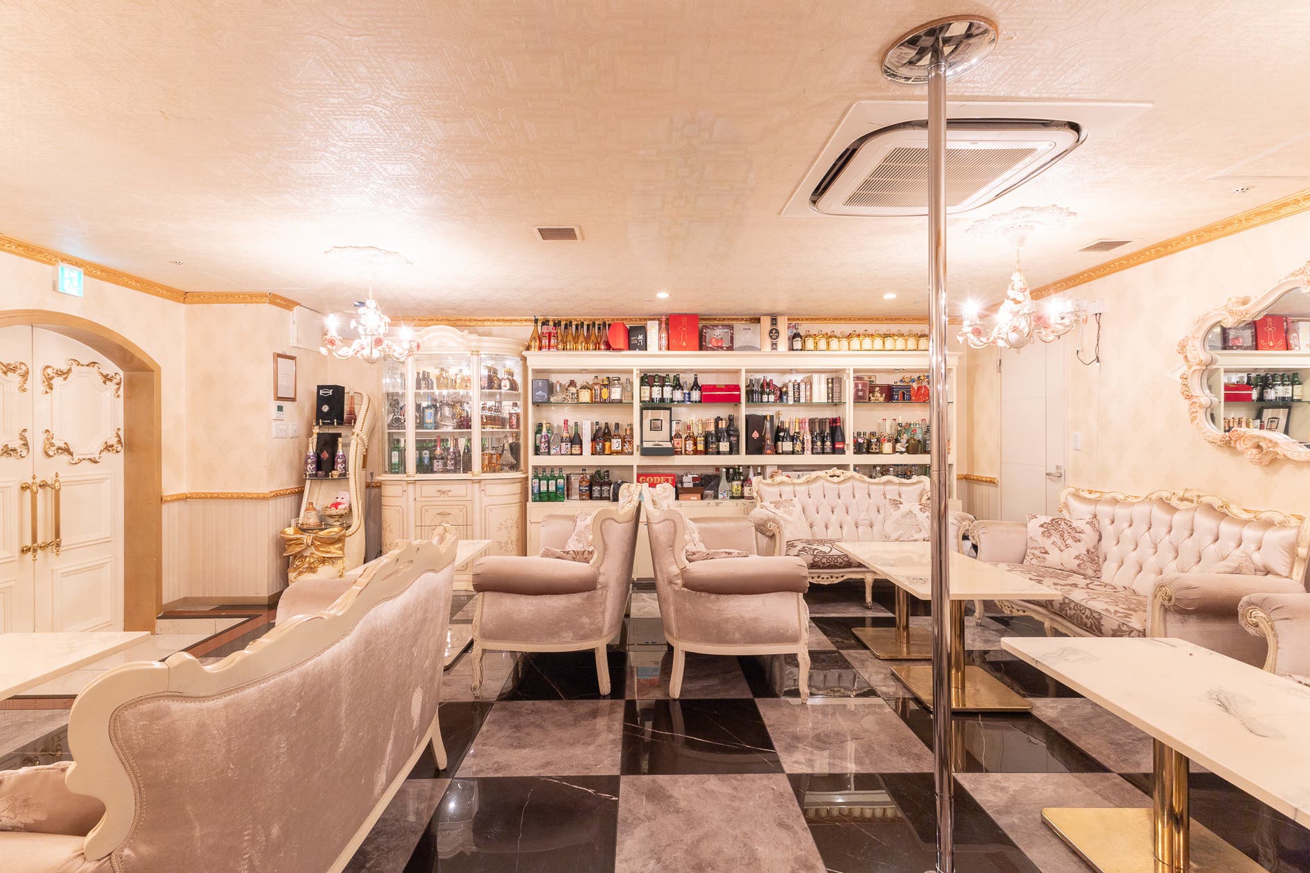 【なんば駅徒歩5分】 パーティースペース‗リリメイド　24時間利用可能⏰バーカウンター付き！🍺【🎄クリスマス＆忘年会🎅】の写真9