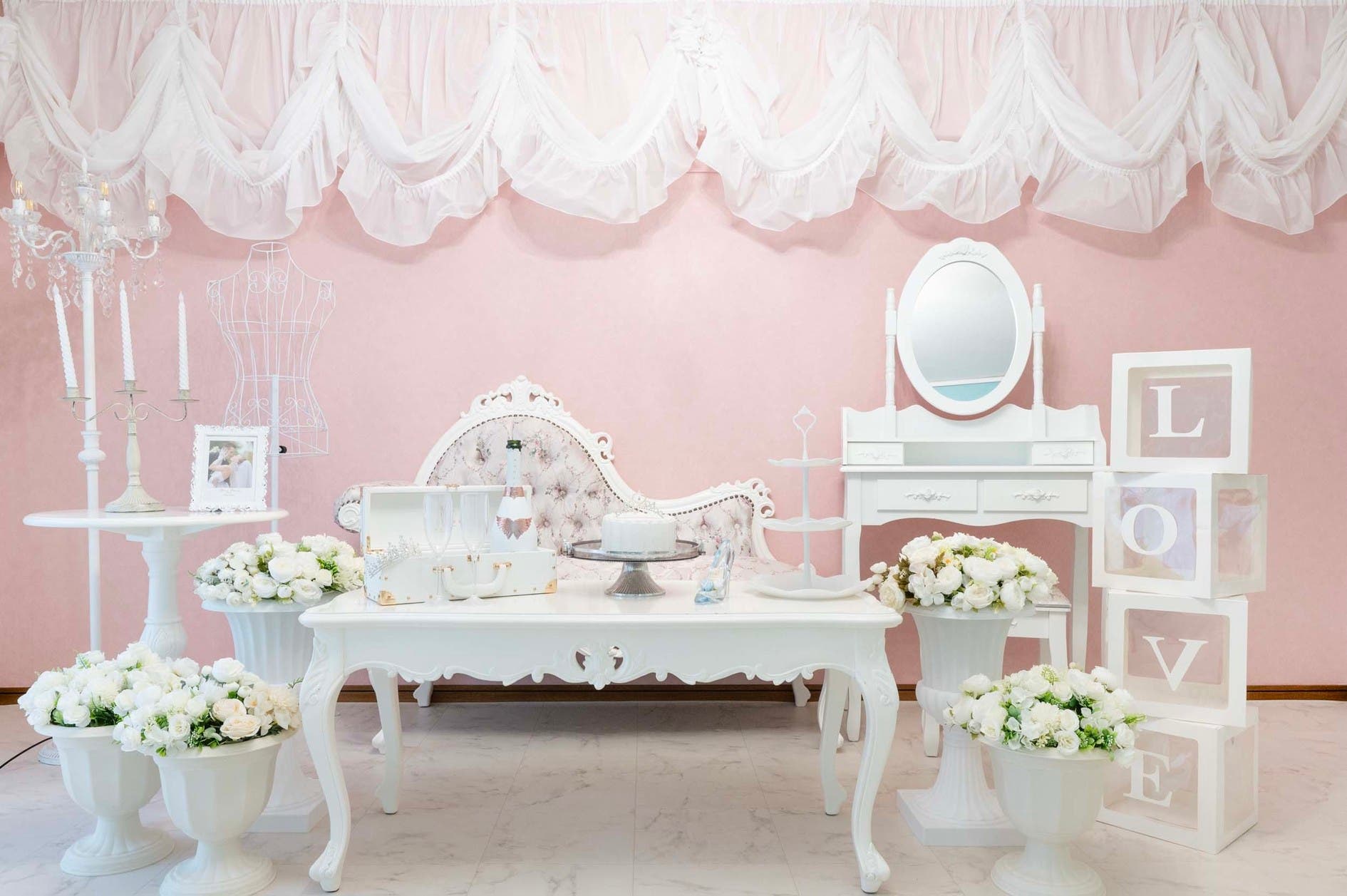 新規OPEN🌟Pink&Blue❣️天神・赤坂２面背景🎀姫系撮影スタジオ｜南向き｜ポトレ｜コスプレ｜推し活｜配信｜商用利用の写真1