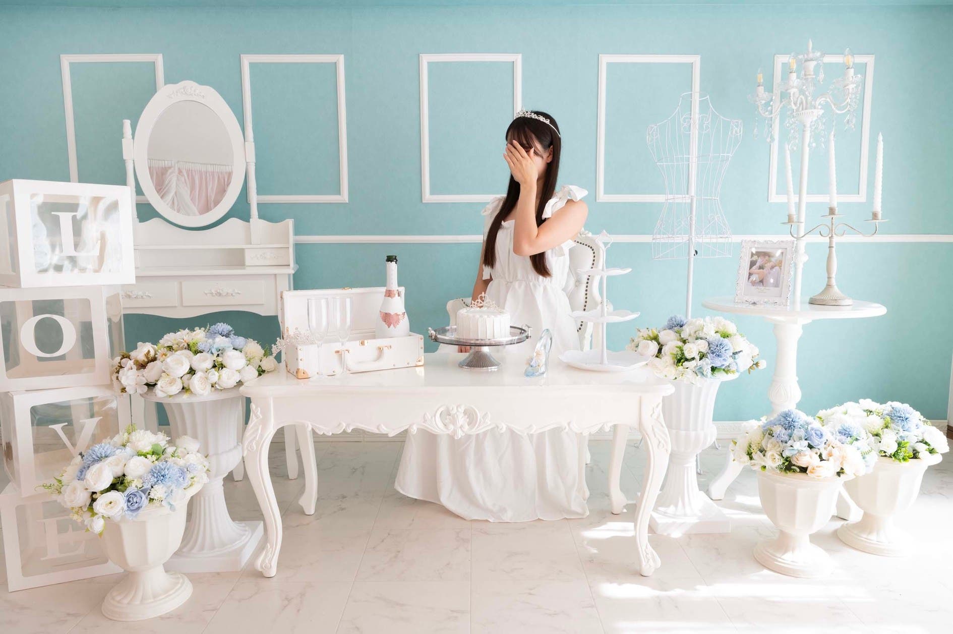 新規OPEN🌟Pink&Blue❣️天神・赤坂２面背景🎀姫系撮影スタジオ｜南向き｜ポトレ｜コスプレ｜推し活｜配信｜商用利用の写真2