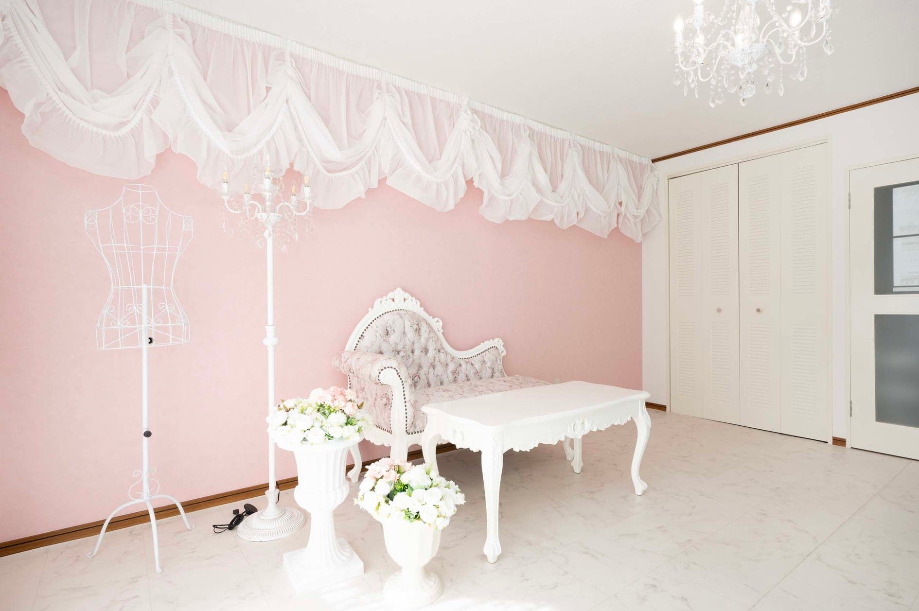 新規OPEN🌟Pink&Blue❣️天神・赤坂２面背景🎀姫系撮影スタジオ｜南向き｜ポトレ｜コスプレ｜推し活｜配信｜商用利用の写真8