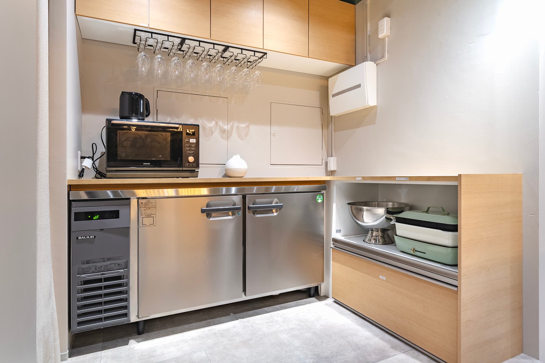 スペモ/池袋駅4分/打ち上げ/会議/懇親会/忘年会/40人収容/24時間営業/797_SpemoLOUNGE池袋2ndの写真4