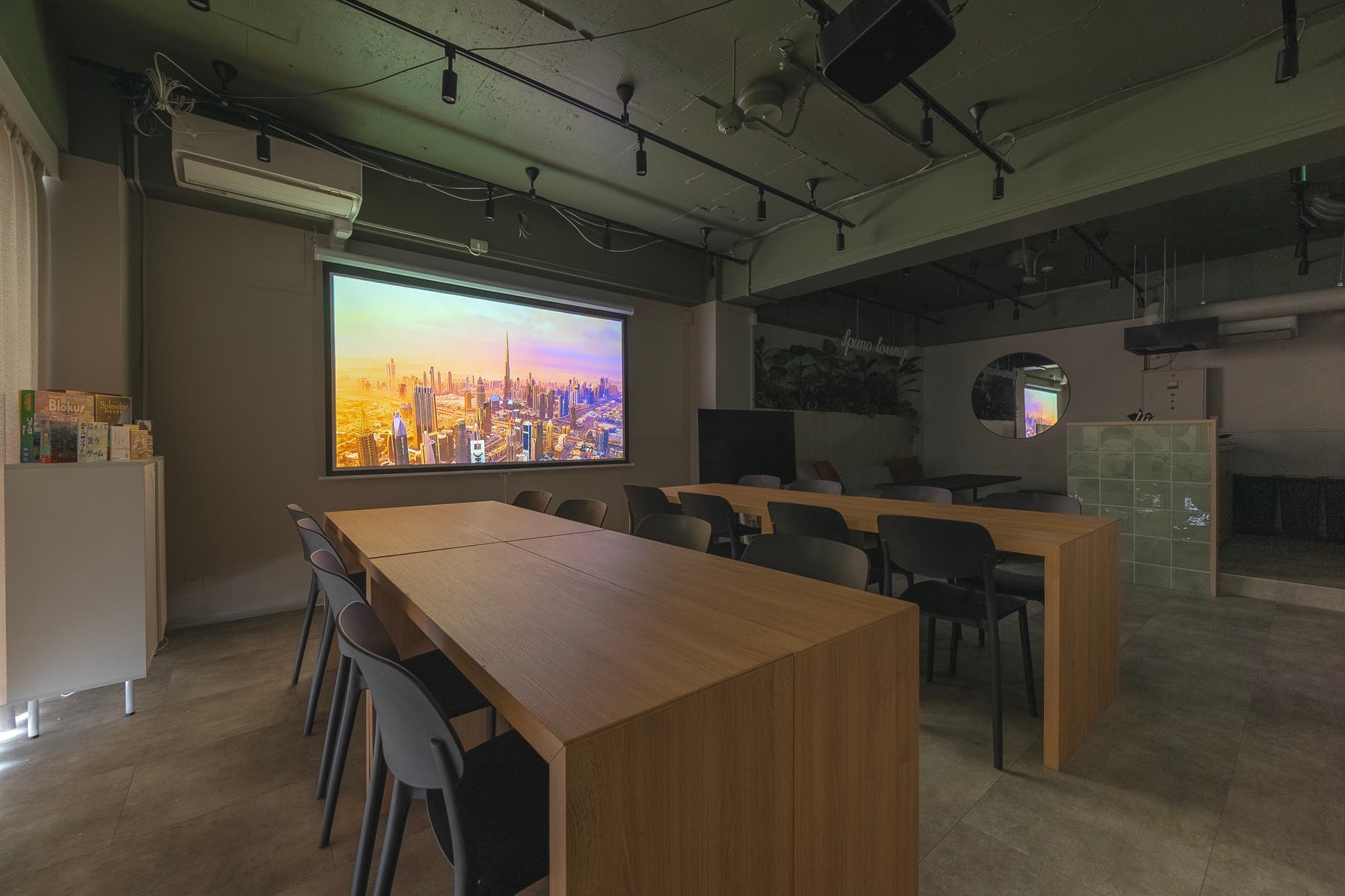 スペモ/池袋駅4分/打ち上げ/会議/懇親会/忘年会/40人収容/24時間営業/797_SpemoLOUNGE池袋2ndの写真12