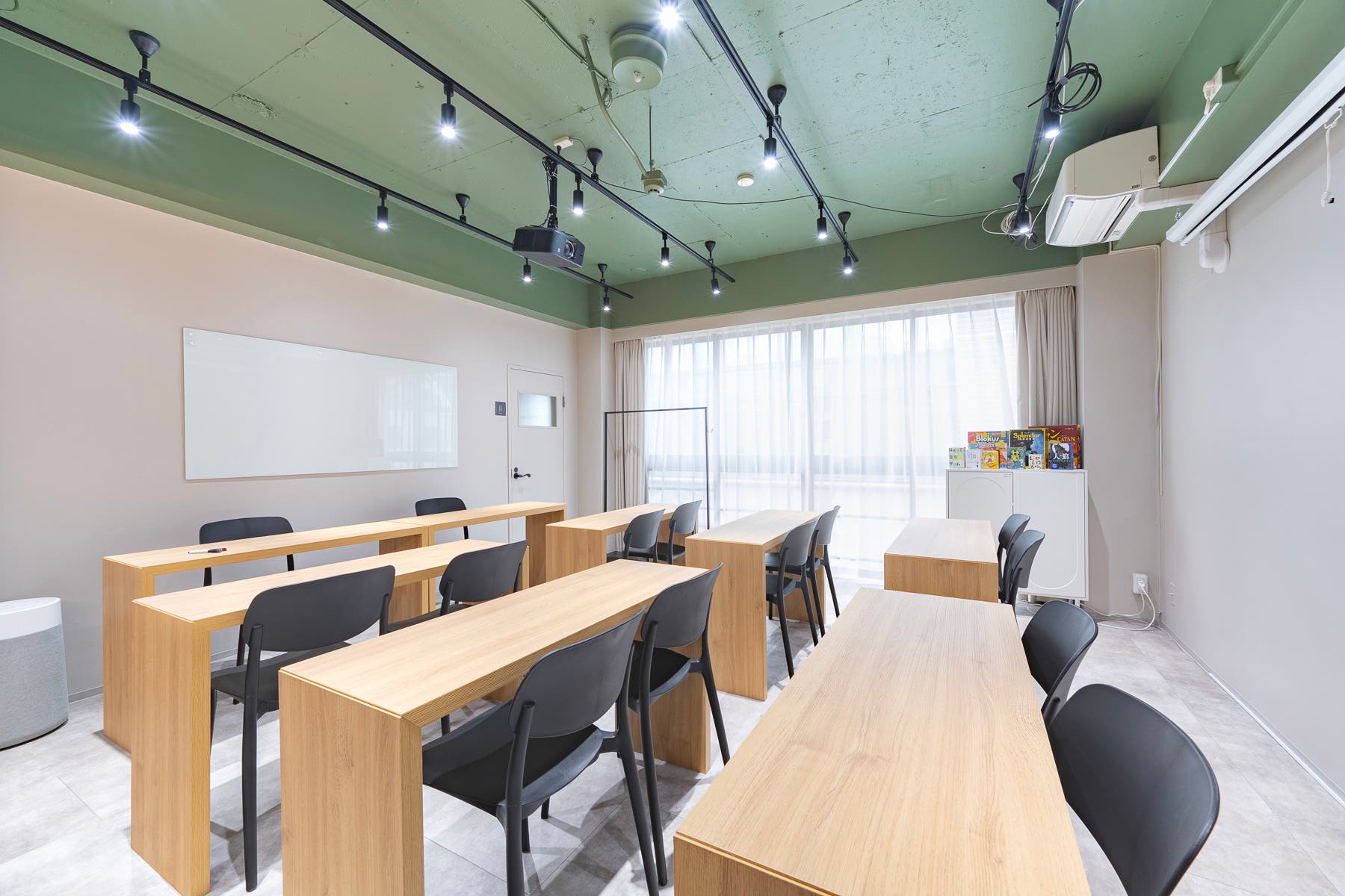 スペモ/池袋駅4分/打ち上げ/会議/懇親会/忘年会/40人収容/24時間営業/797_SpemoLOUNGE池袋2ndの写真14