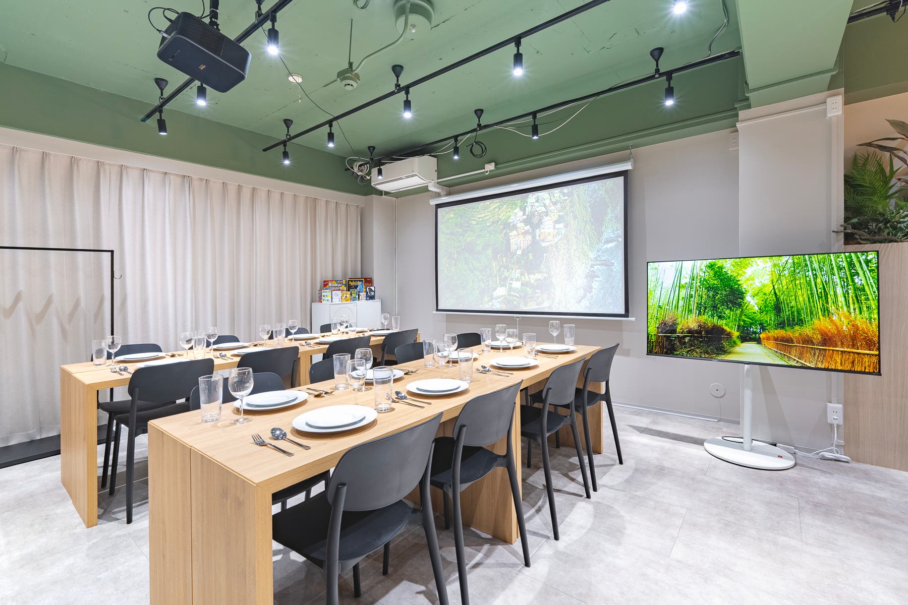 スペモ/池袋駅4分/打ち上げ/会議/懇親会/忘年会/40人収容/24時間営業/797_SpemoLOUNGE池袋2ndの写真16