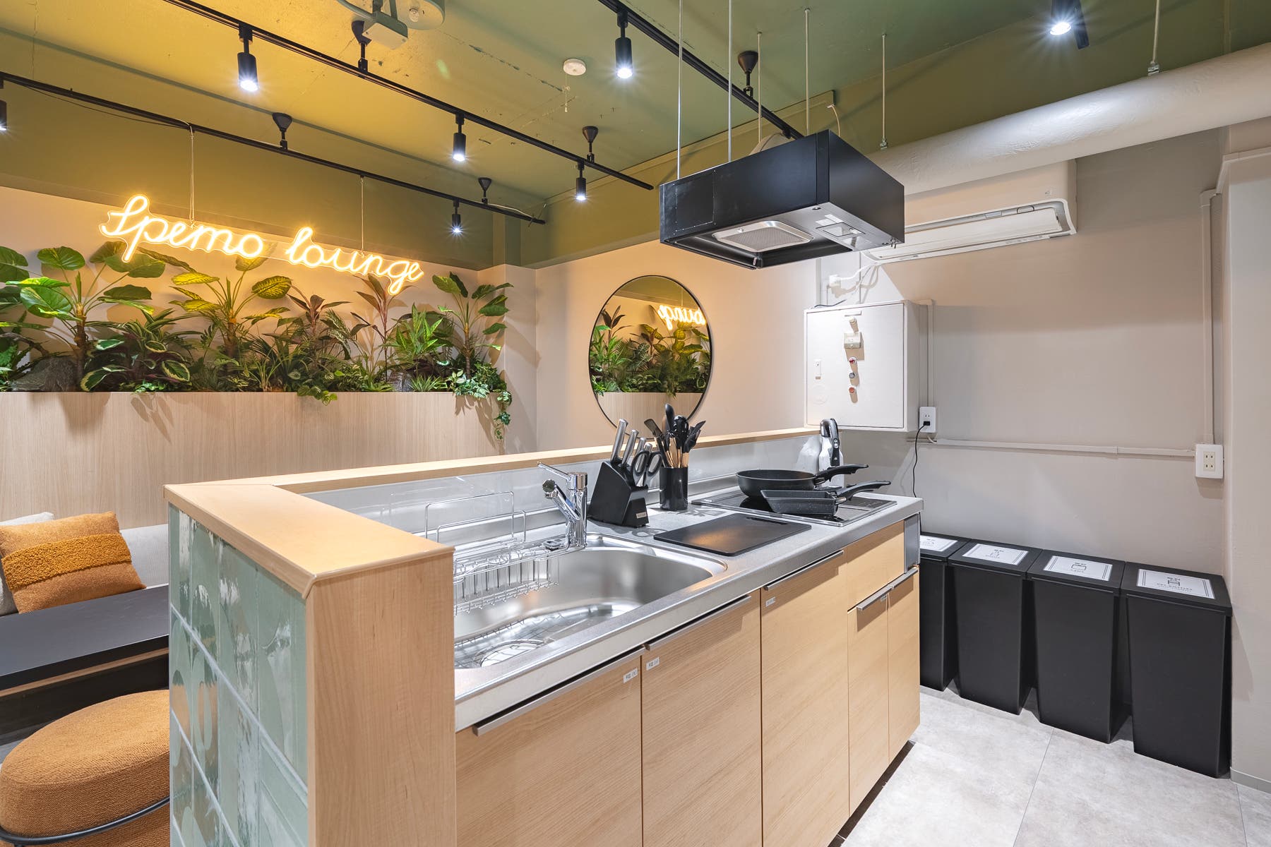 スペモ/池袋駅4分/打ち上げ/会議/懇親会/忘年会/40人収容/24時間営業/797_SpemoLOUNGE池袋2ndの写真21