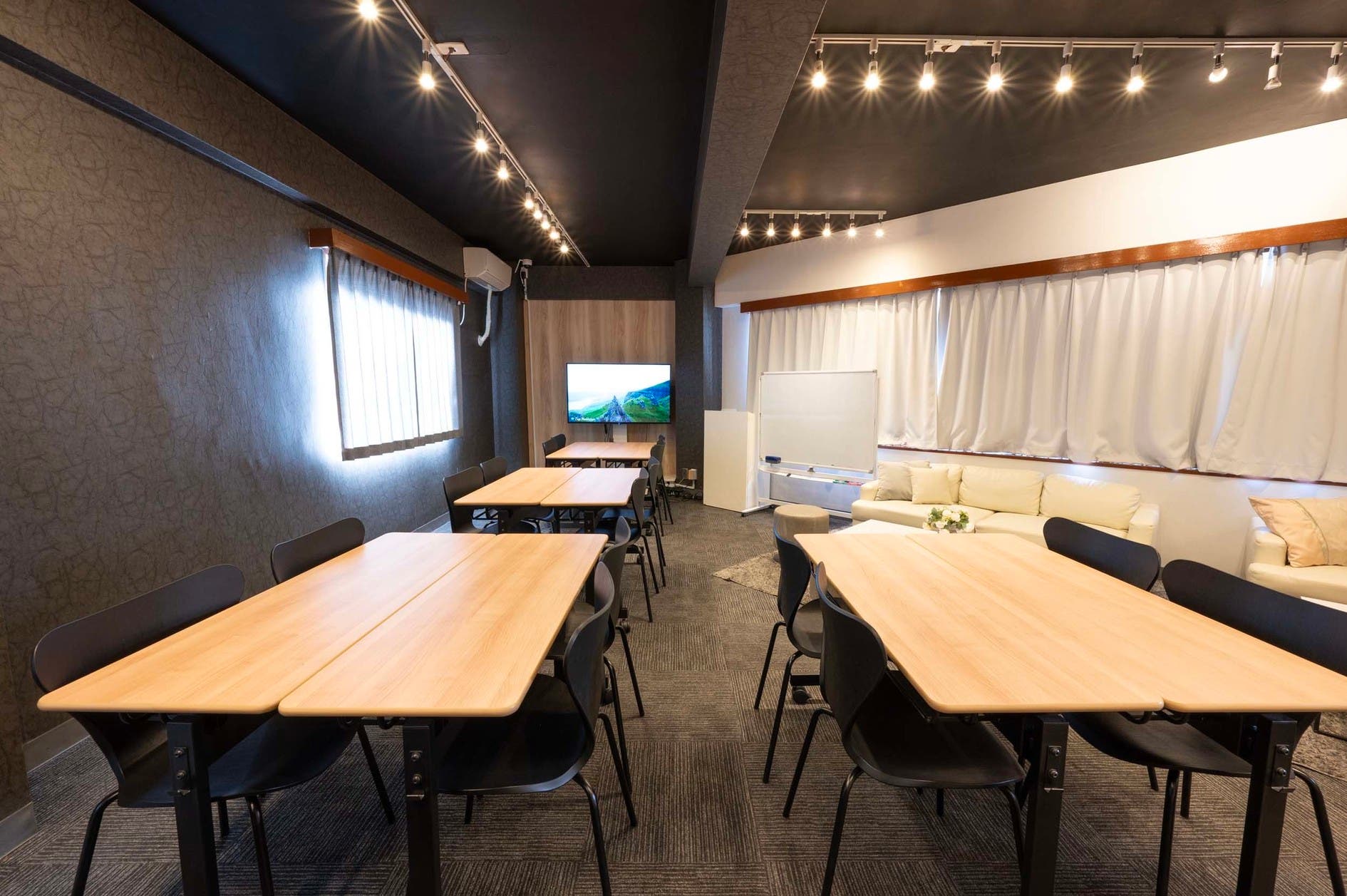 🆕NewOpen🆕神田駅徒歩2分🚶✨最大40名👥120㌅大画面プロジェクター🎥セミナー👥懇親会🥂忘年会🍻の写真11